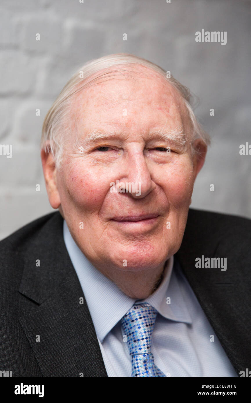 Steve Bannister's Instagram, Twitter & Facebook on IDCrawl