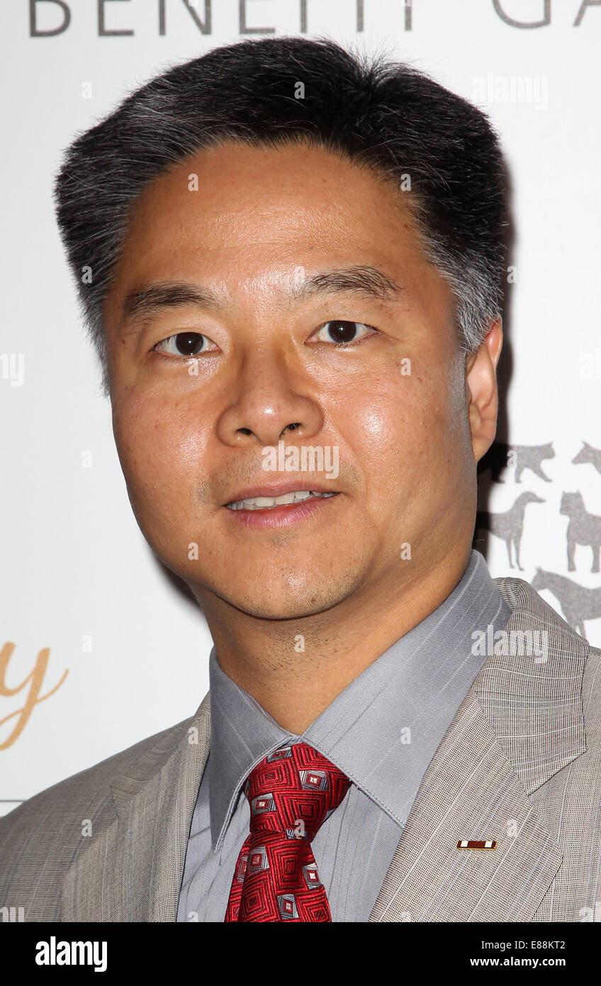 The Humane Society Of The United States 60th Anniversary Benefit Gala ...