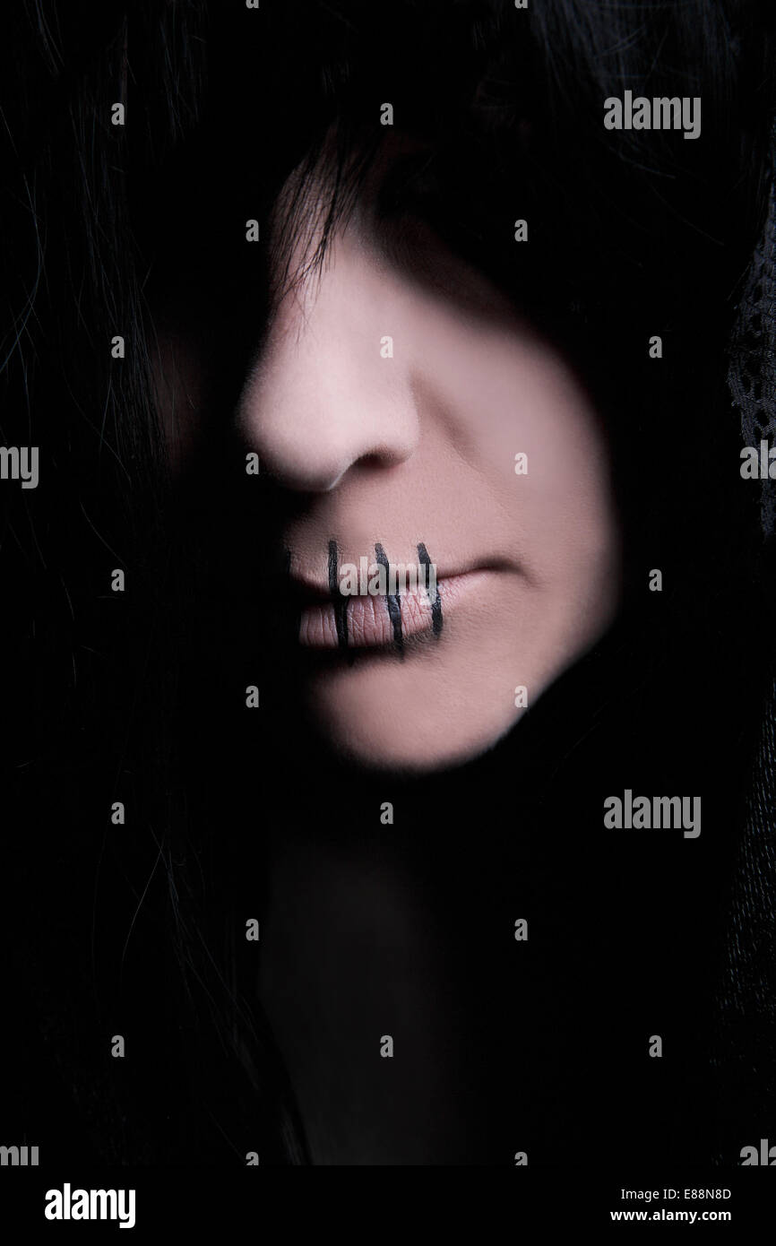 Female alien character hi-res stock photography and images - Alamy