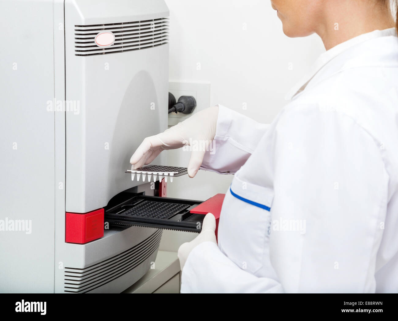 Clinical chemistry analyzer hi-res stock photography and images - Alamy