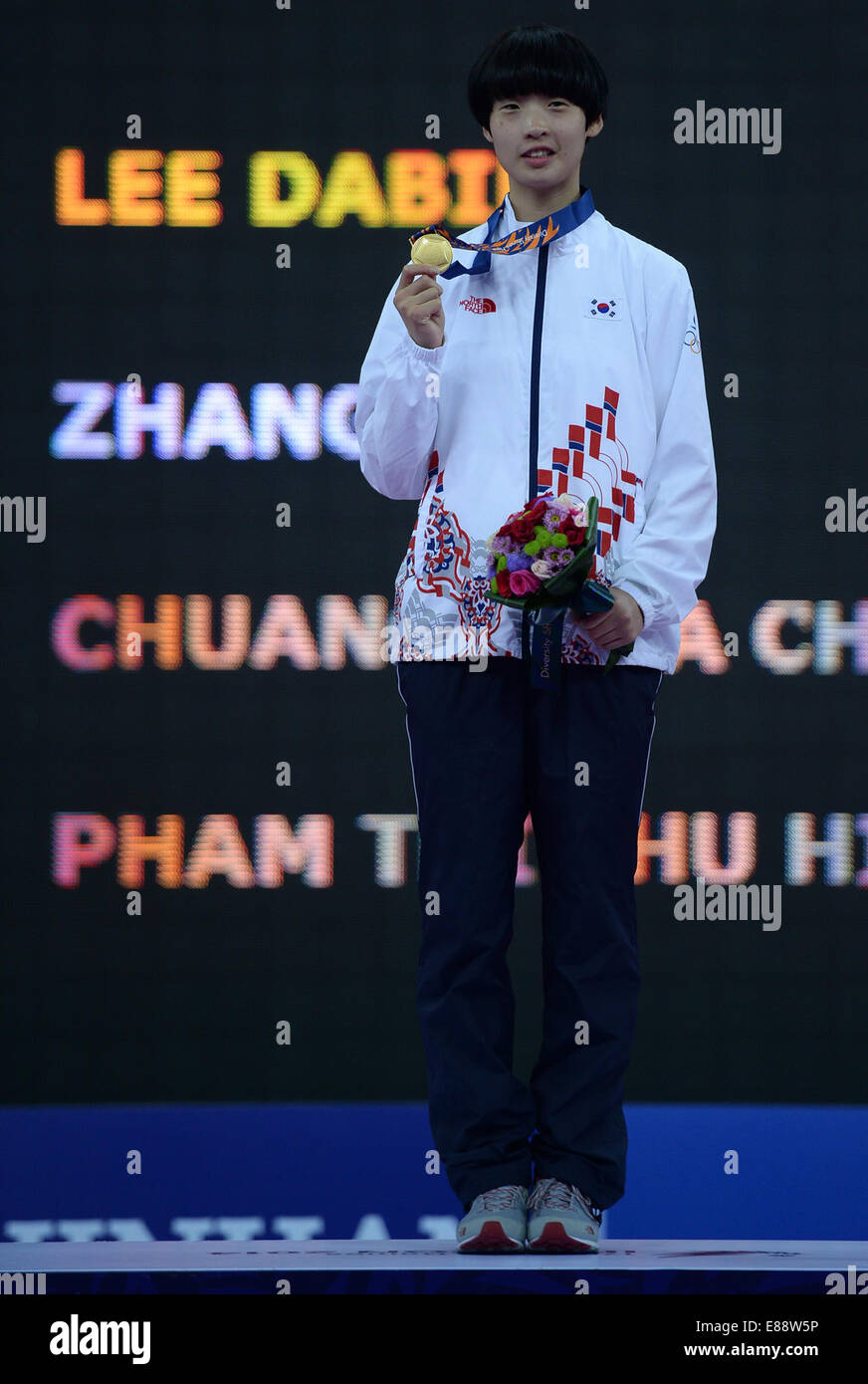 Dabin lee hi-res stock photography and images - Alamy