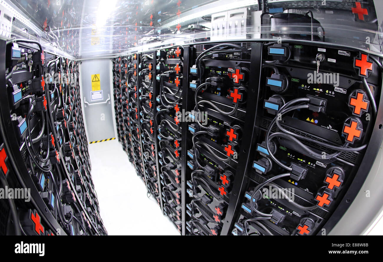 Battery energy storage facility hi-res stock photography and images - Alamy