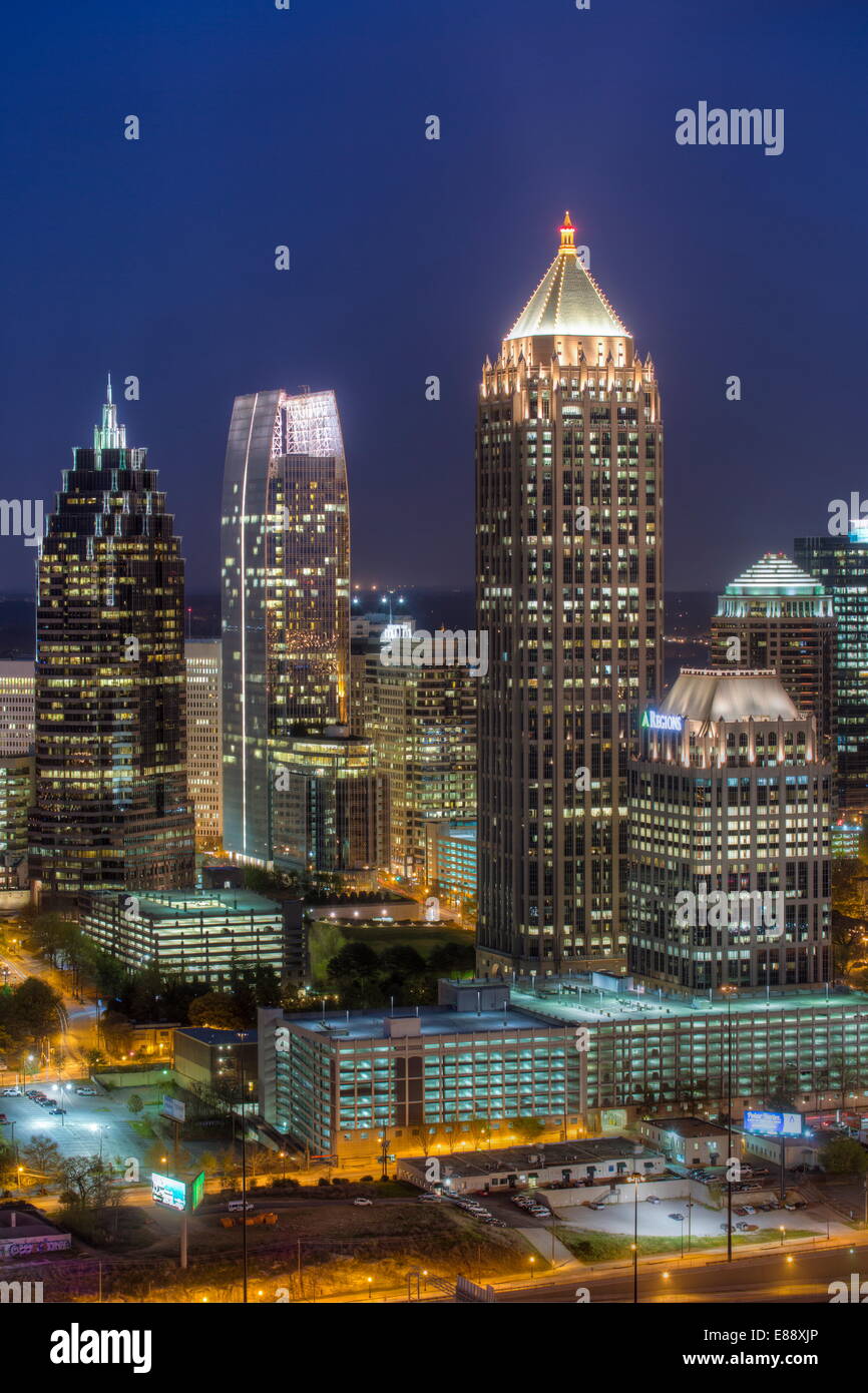 Elevated view over Interstate 85 passing the Atlanta skyline, Atlanta ...