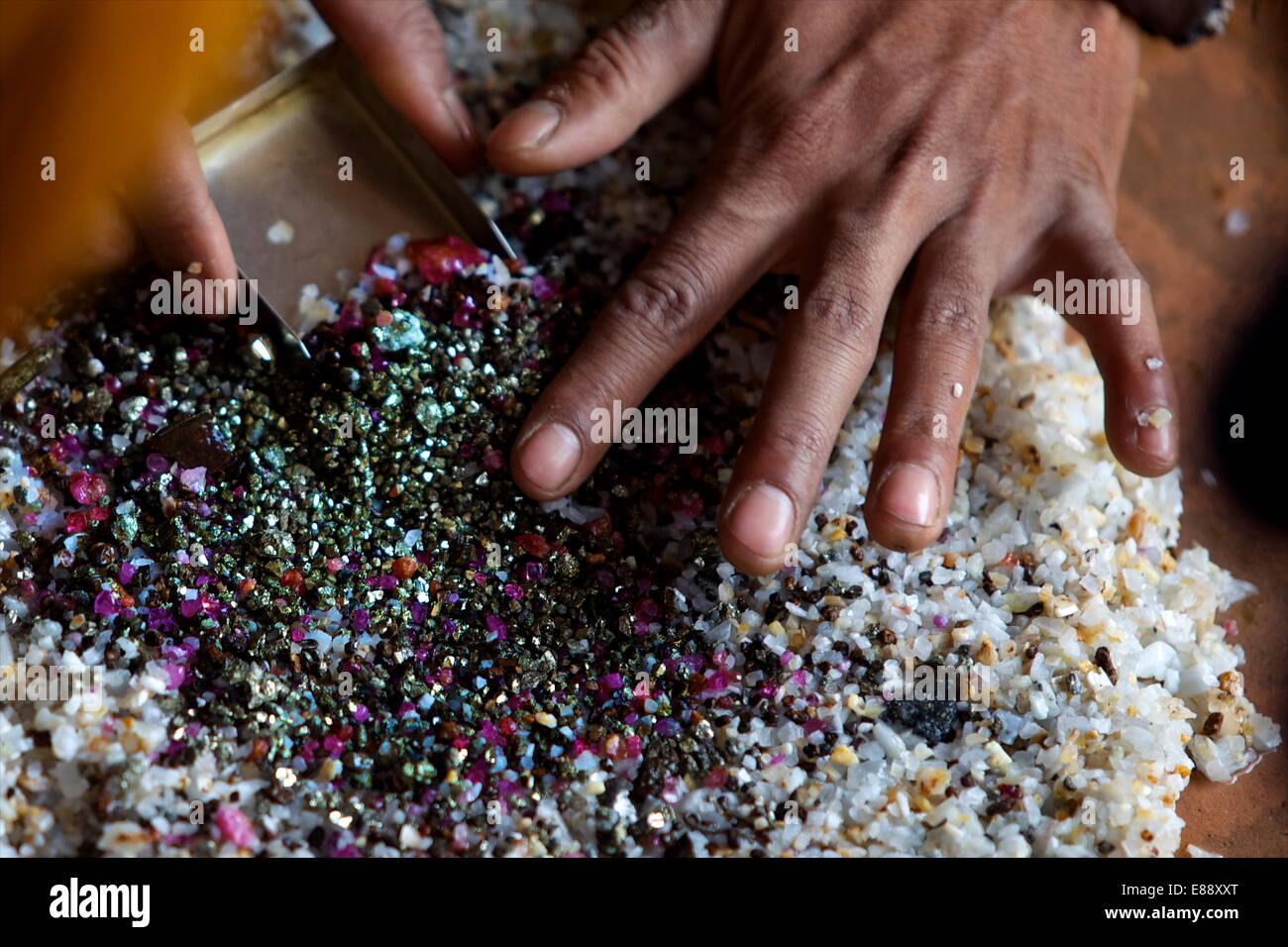 Myanmar ruby hi-res stock photography and images - Alamy