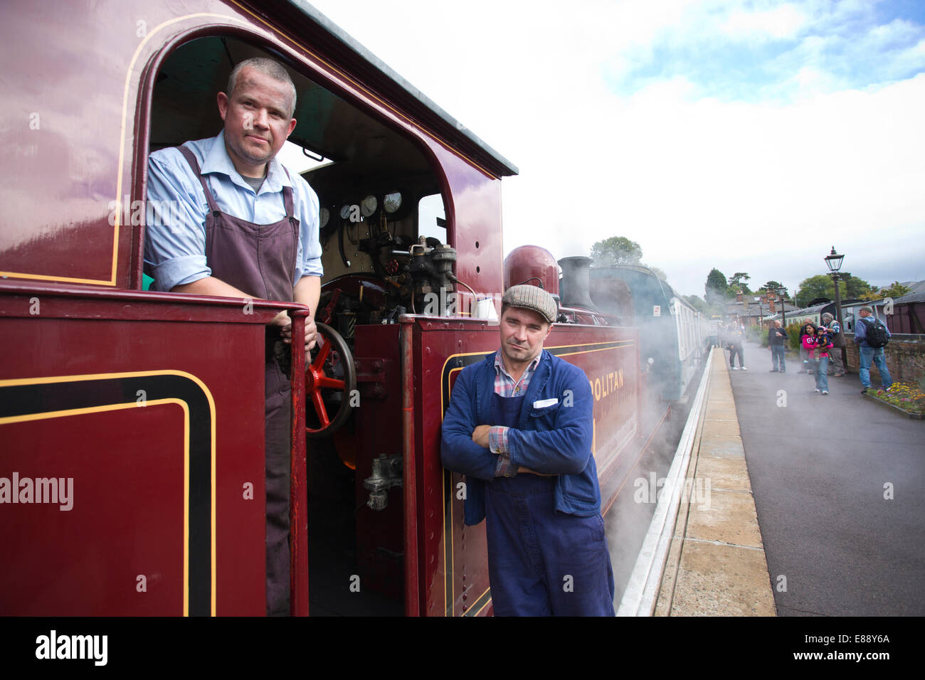 Metropolitan Railway steam locomotive 'Met 1' running on the Epping ...