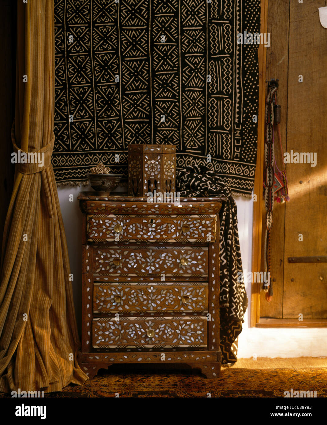 What To Hang Over Chest Of Drawers at Claudia Aunger blog