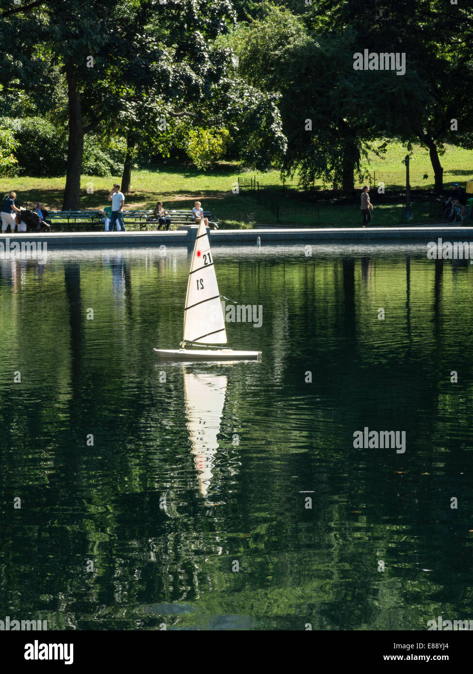 Conservatory Water in Central Park, New York City Stock Photo - Alamy