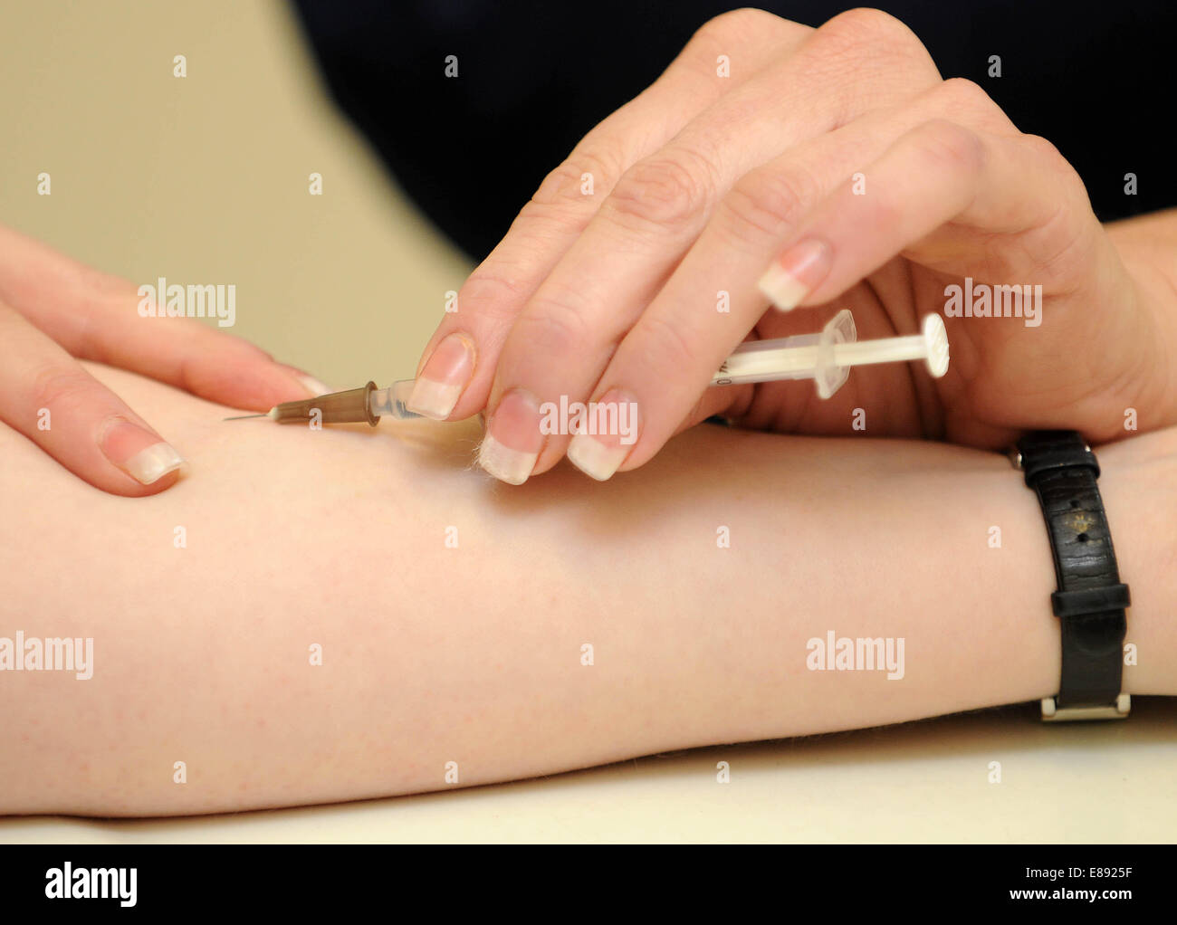 Mmr vaccine hi-res stock photography and images - Alamy