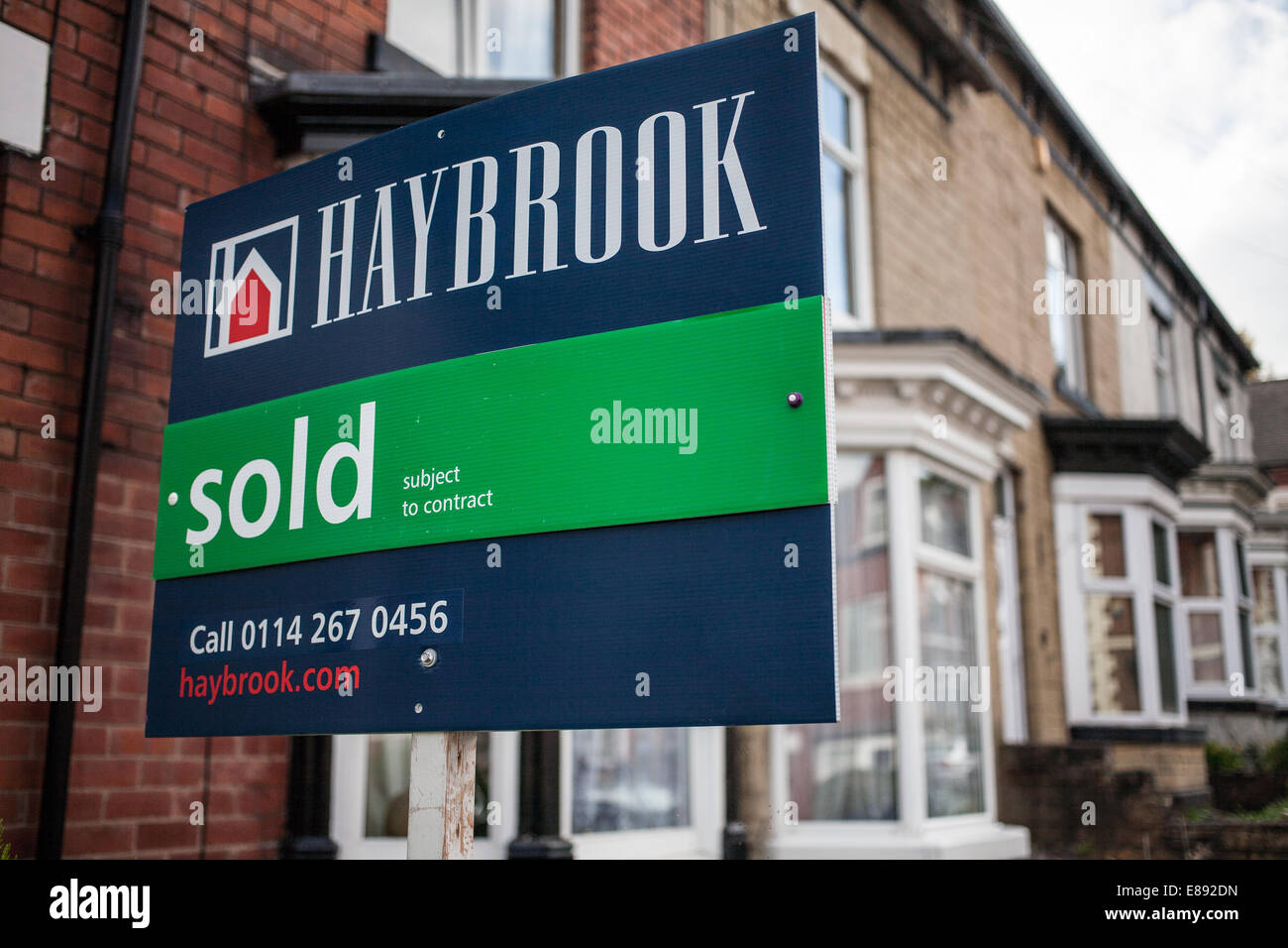 Sold sign in Sheffield South Yorkshire Stock Photo - Alamy