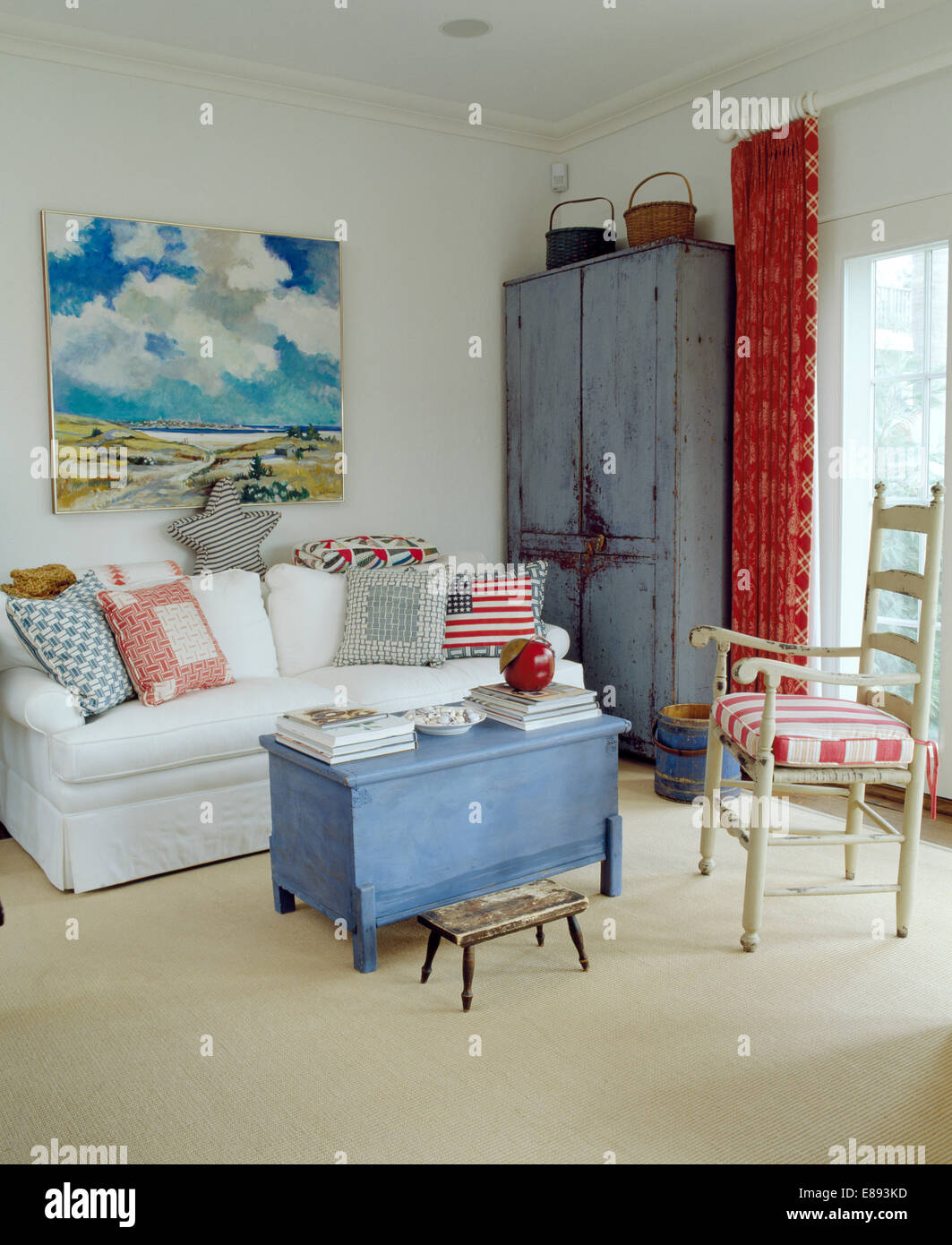 Traditional landscape painting hi-res stock photography and images - Alamy