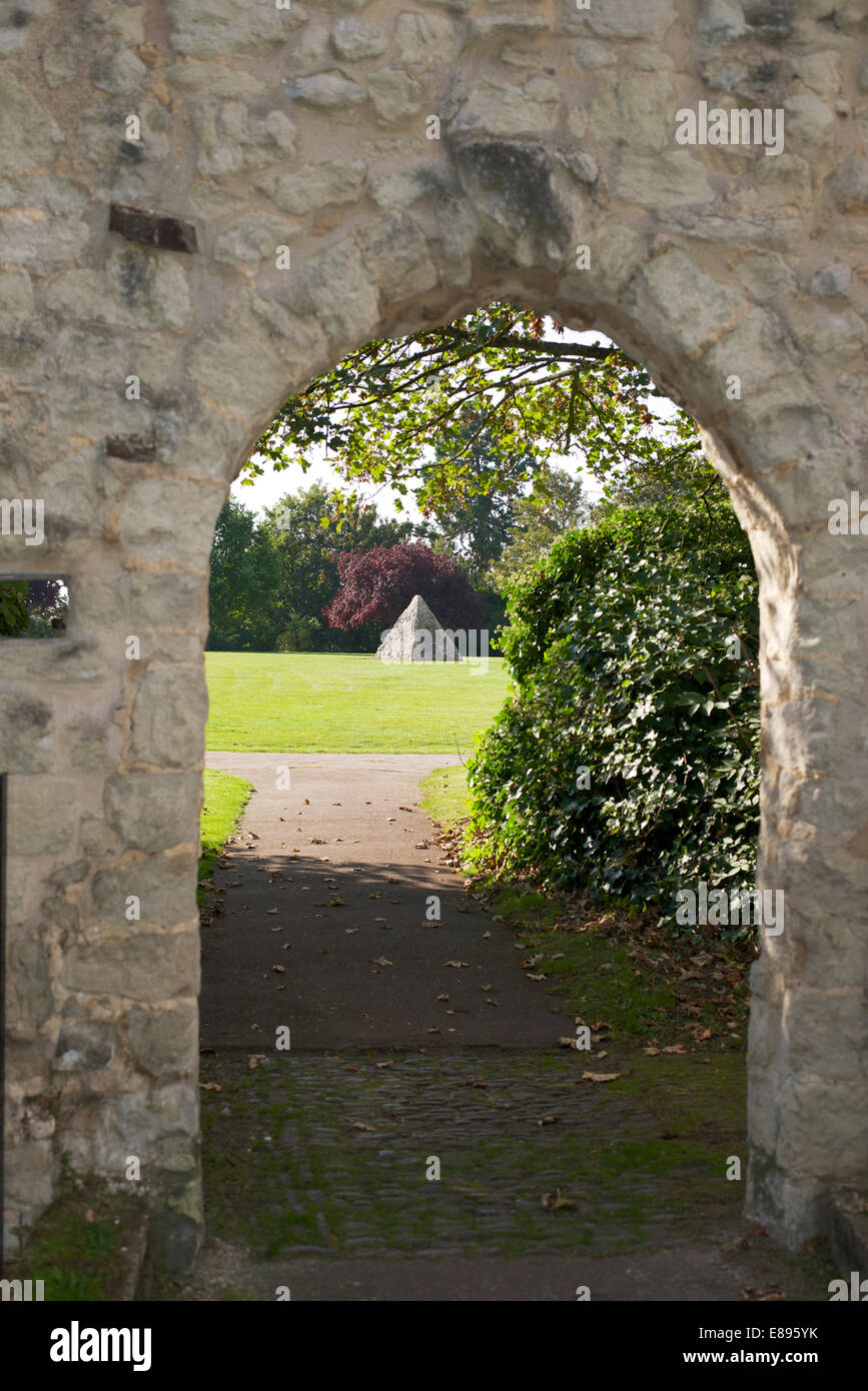 Reigate Castle mock medieval gateway folly and the entrance to the ...