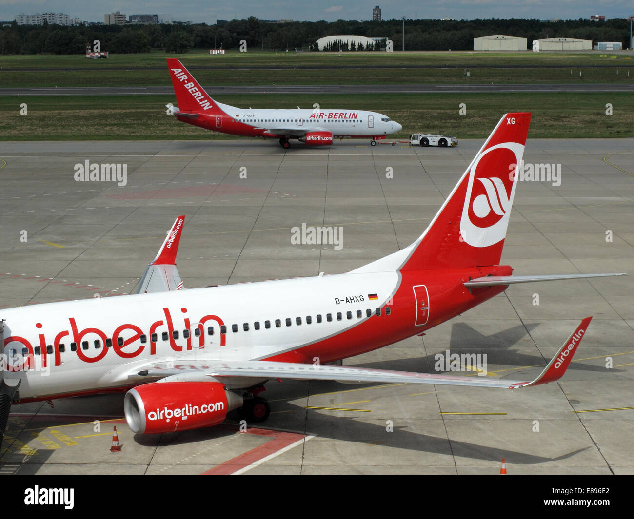 Chartered aircraft hi-res stock photography and images - Alamy