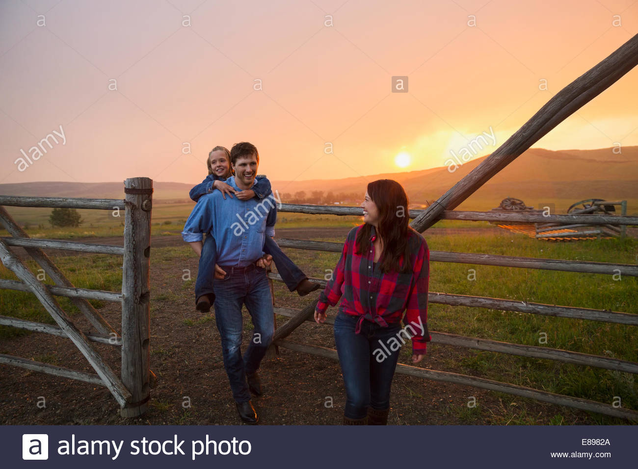 Walking to gate hi-res stock photography and images - Alamy