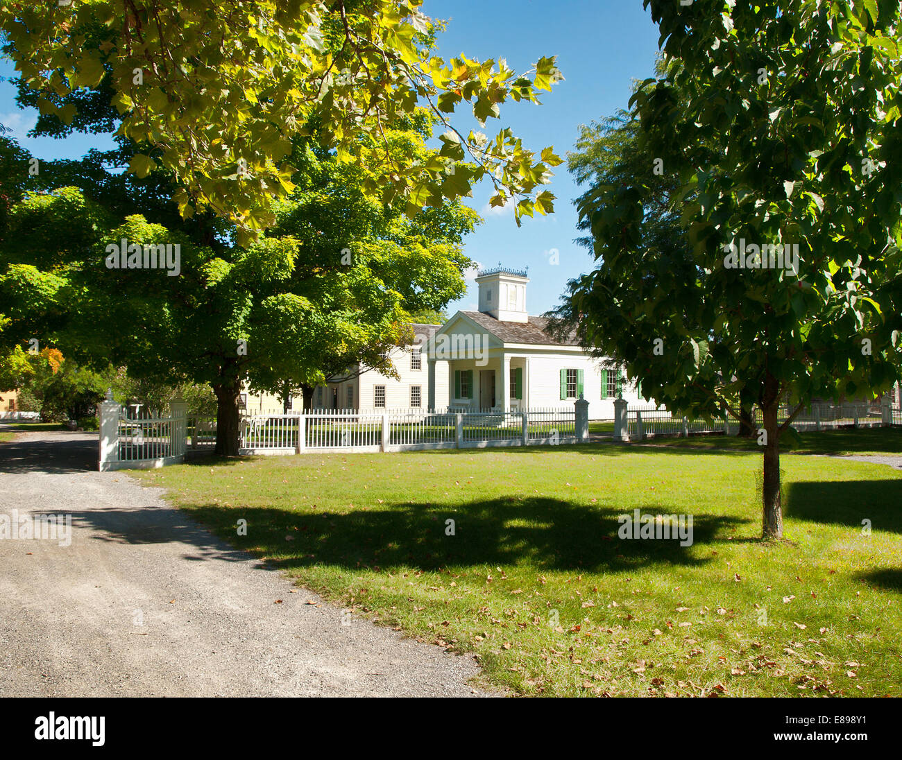 Small towns outdoors hi-res stock photography and images - Alamy