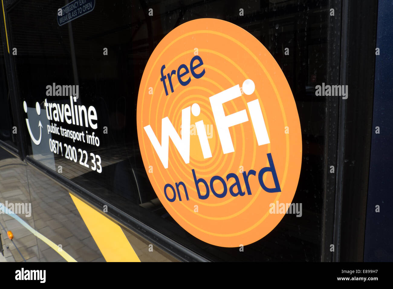 Bus wifi hi-res stock photography and images - Alamy