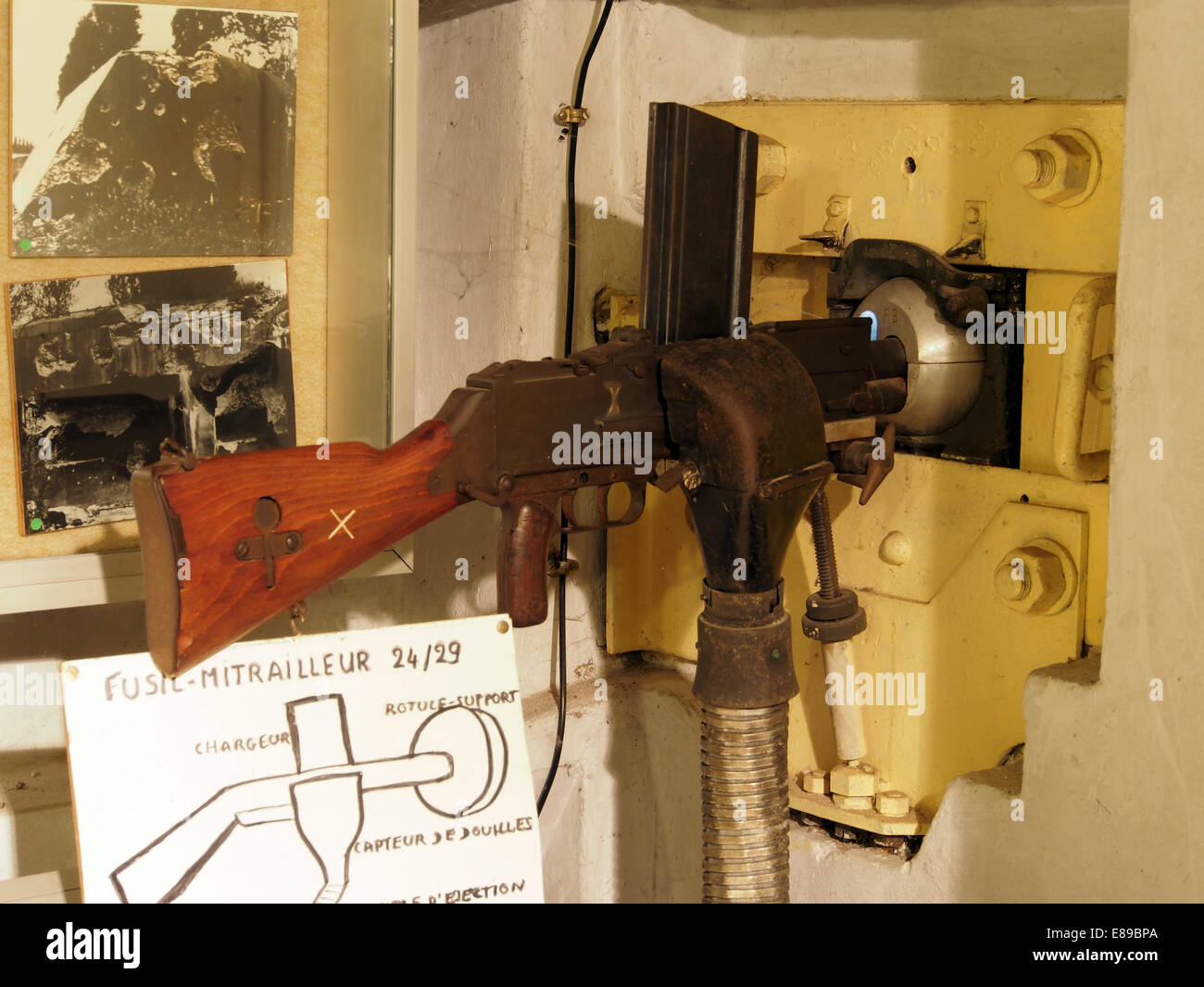 Fusil mitrailleur 24 29 fusil mitrailleur 24 hi-res stock photography ...