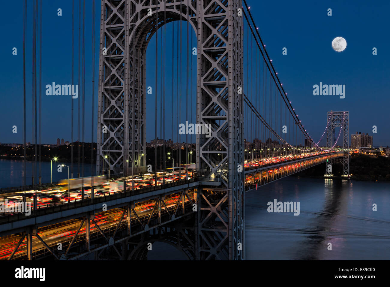 George washington bridge moon hi-res stock photography and images - Alamy