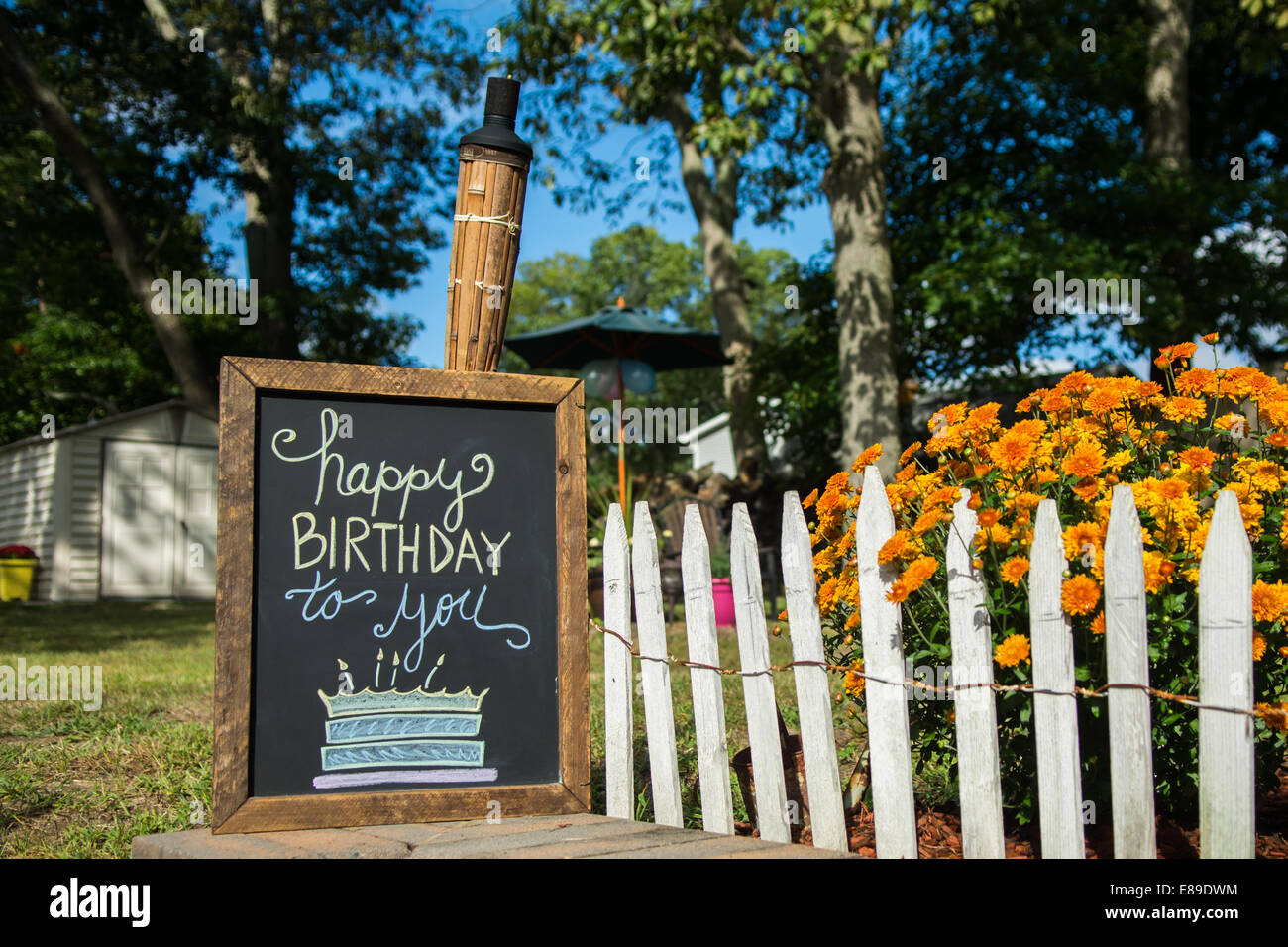 Happy Birthday Sign Stock Photo - Alamy