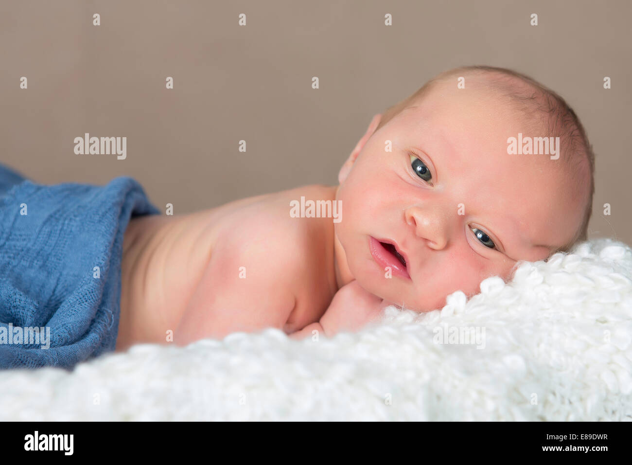 Girl looking new born baby hi-res stock photography and images - Alamy