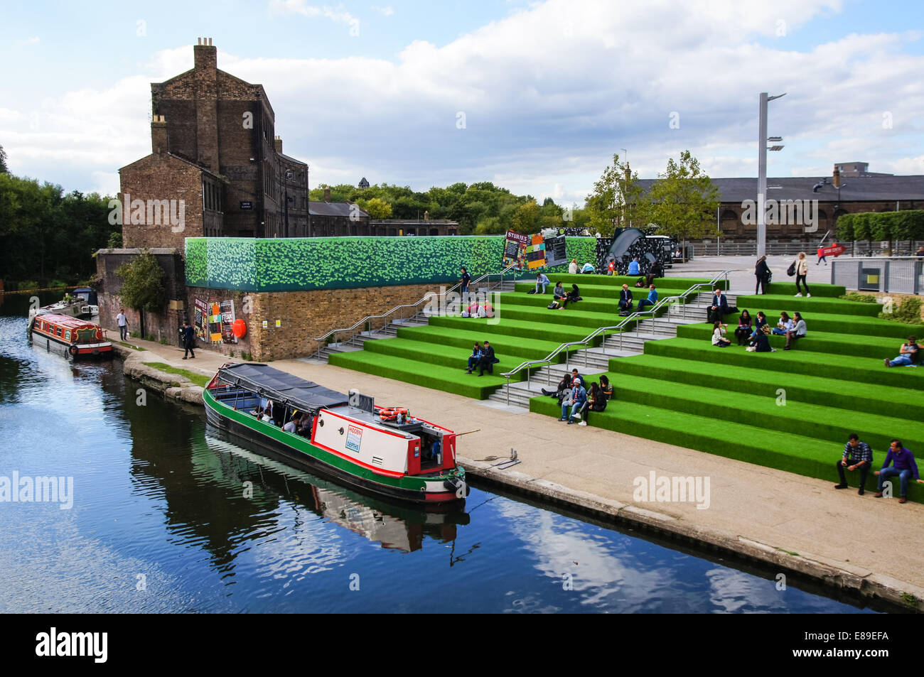 Kings cross london steps hi-res stock photography and images - Alamy