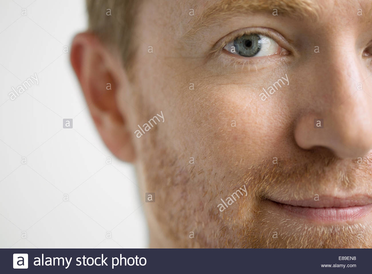 Red hair man portrait hi-res stock photography and images - Alamy