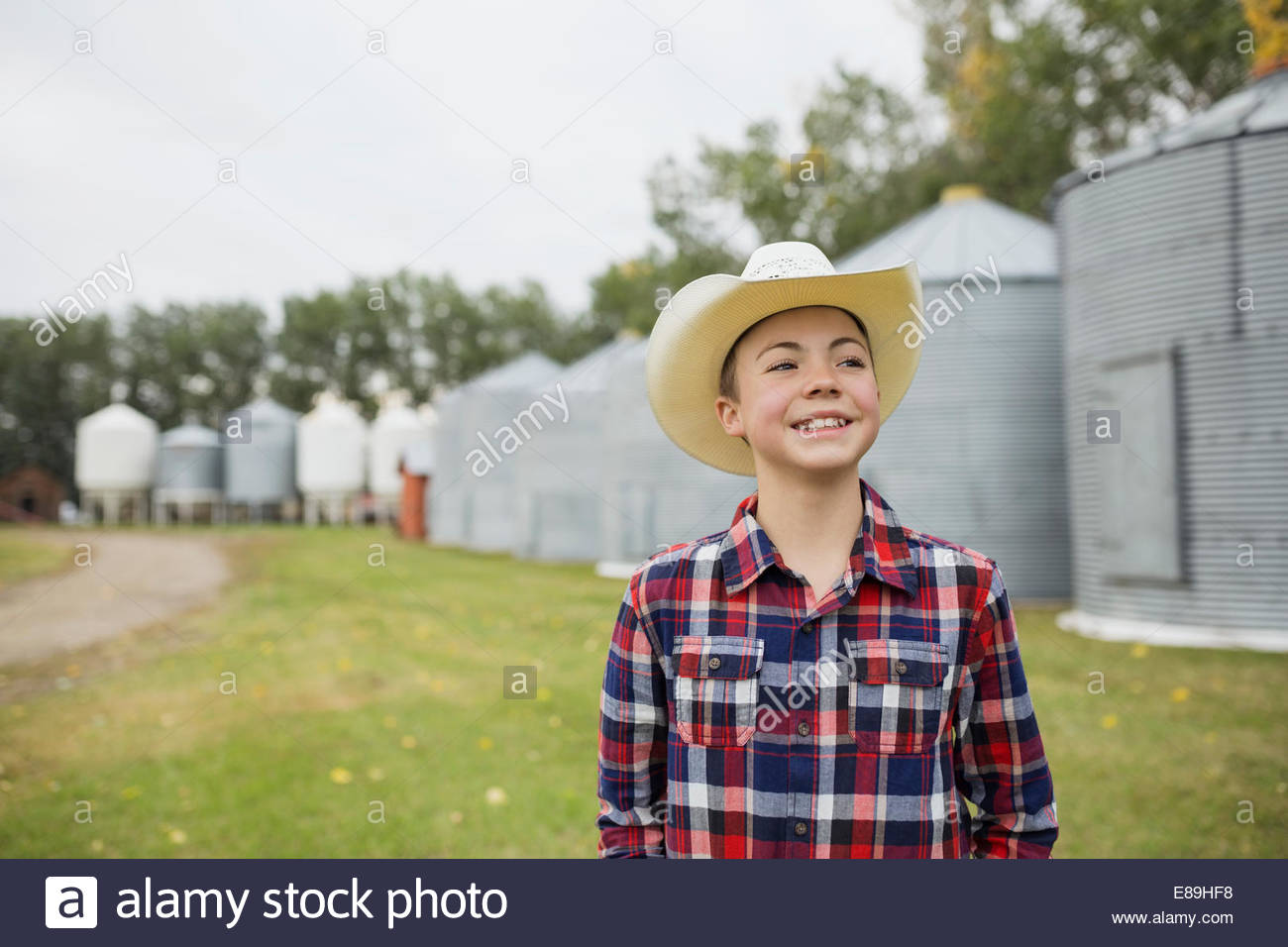 Boy farm hat hi-res stock photography and images - Alamy