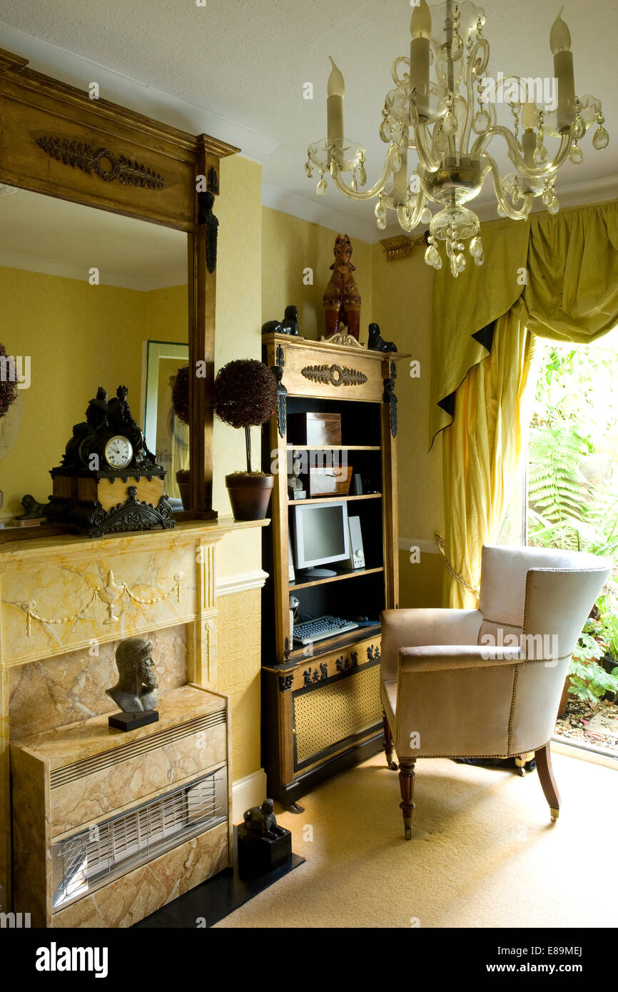 Study fireplace hi-res stock photography and images - Alamy