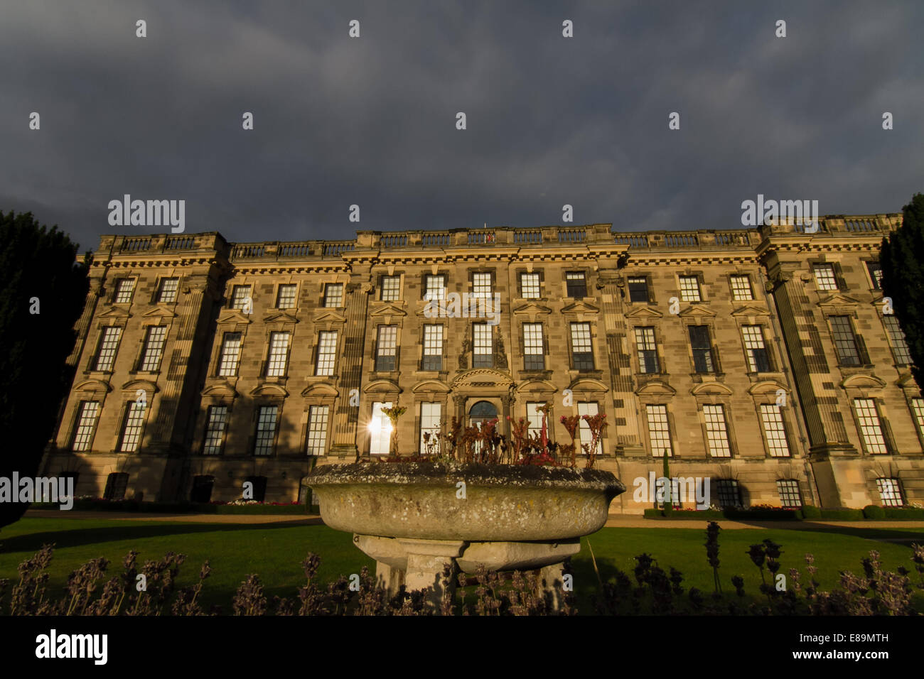 Stoneleigh abbey hi-res stock photography and images - Alamy
