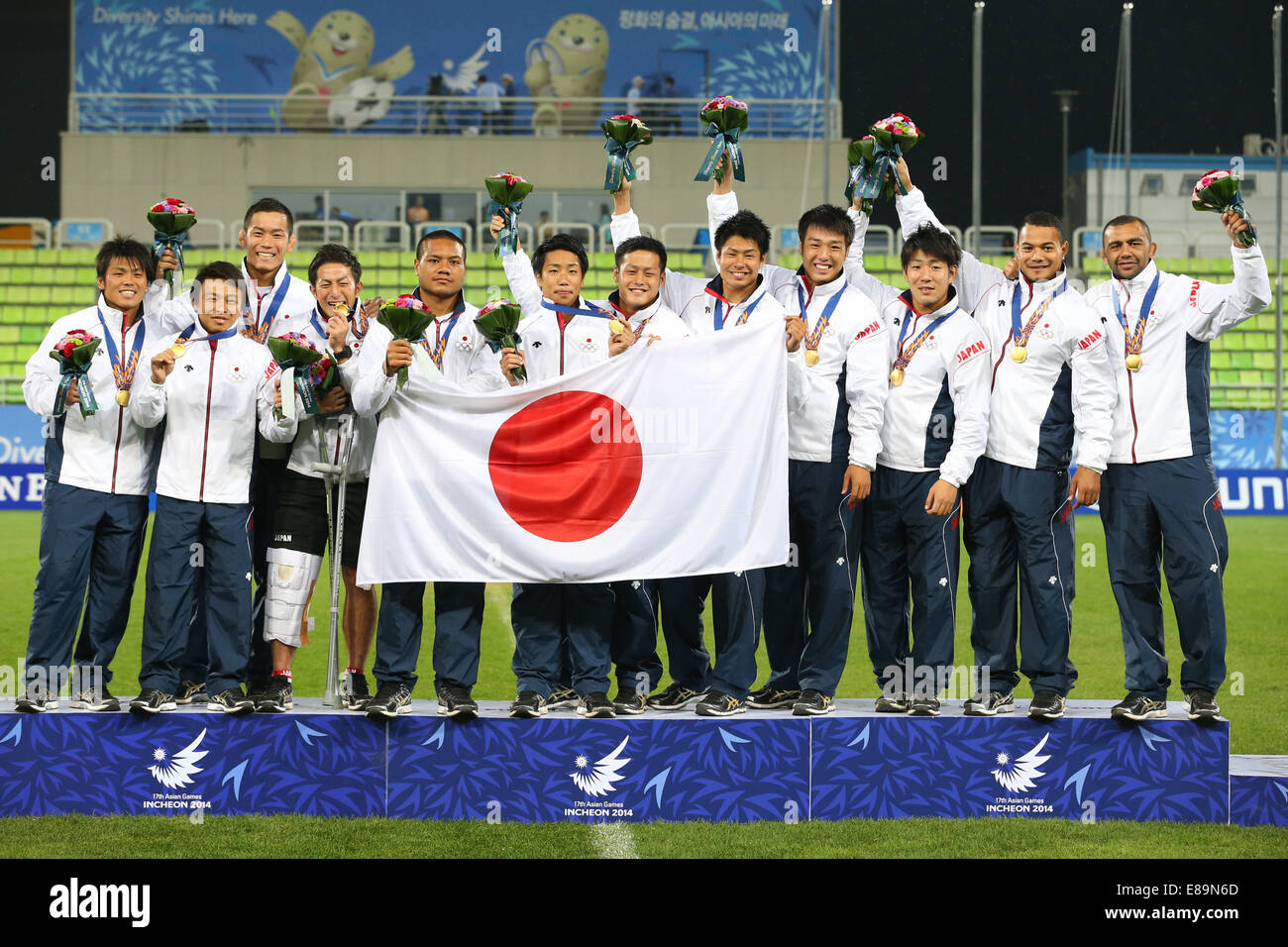 Incheon, South Korea. 2nd Oct, 2014. Japan team group Rugby : Men's ...