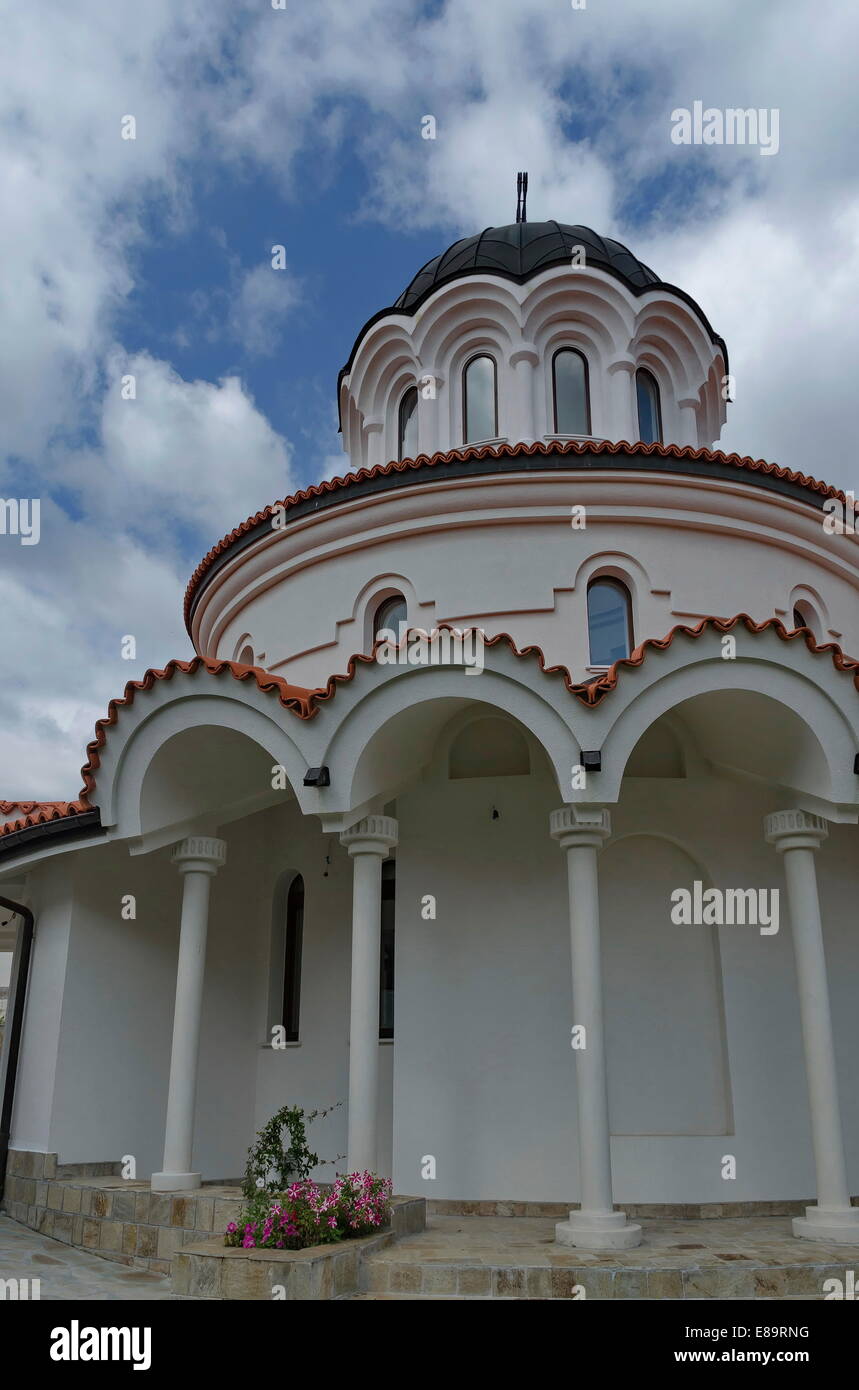 Dome roof church hi-res stock photography and images - Alamy