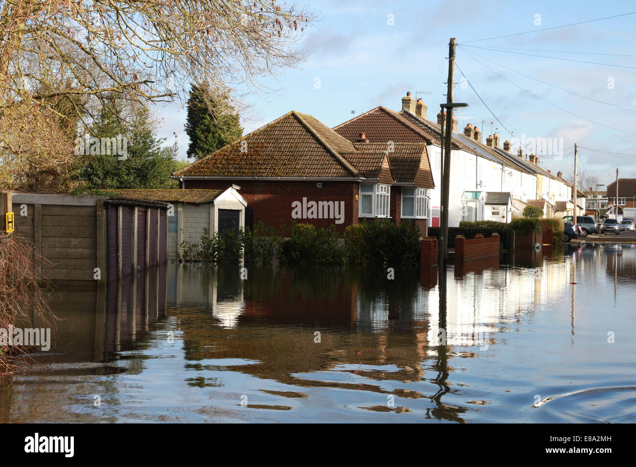 Sand Bags Flood Flooding Thames High Resolution Stock Photography and ...