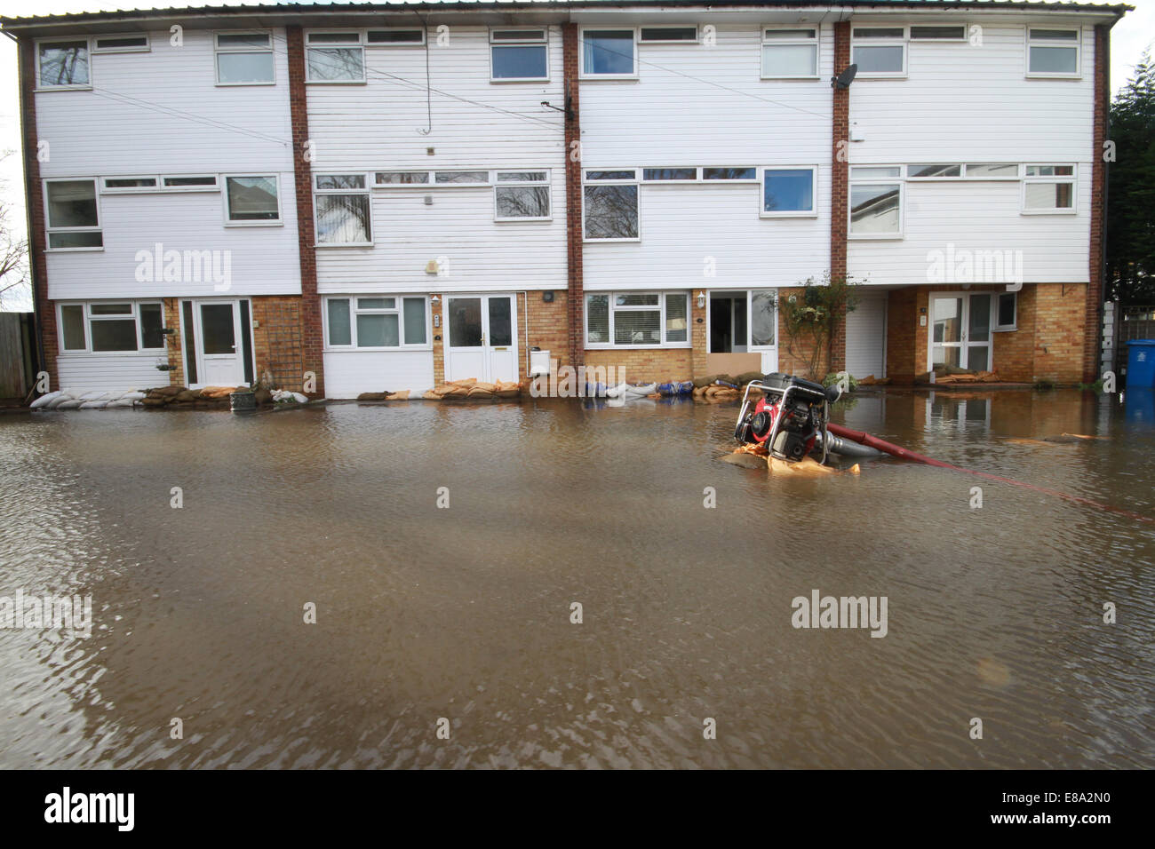 Flooding in Datchet, Berkshire, UK 2014 Stock Photo - Alamy
