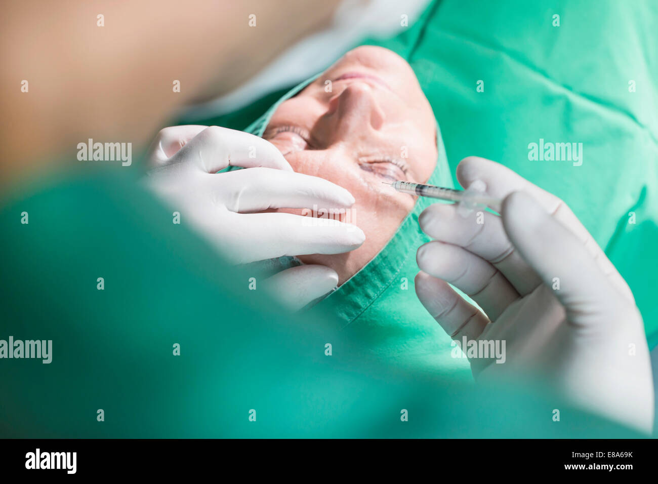Injecting room hi-res stock photography and images - Alamy