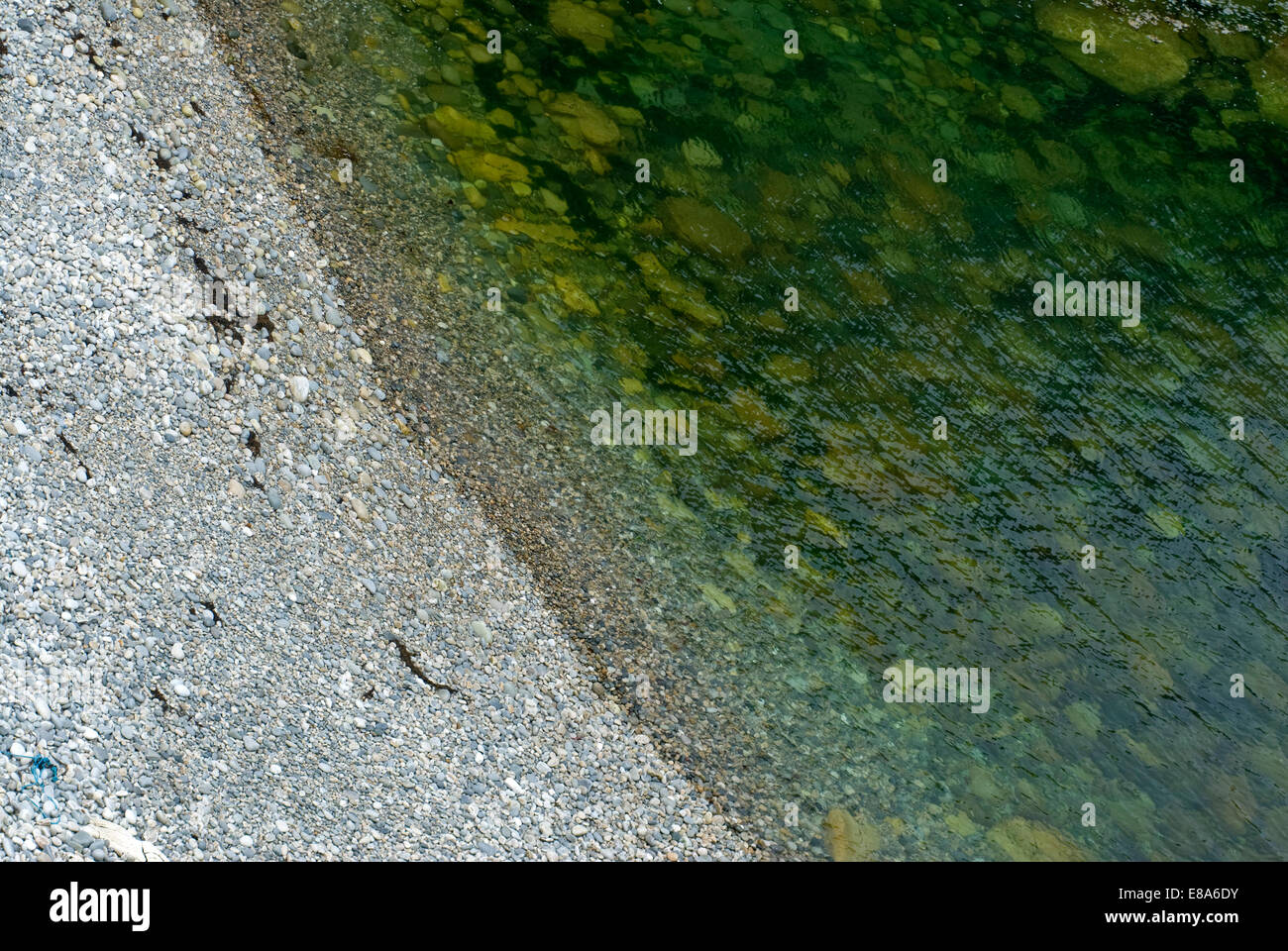 Curved shoreline hi-res stock photography and images - Alamy