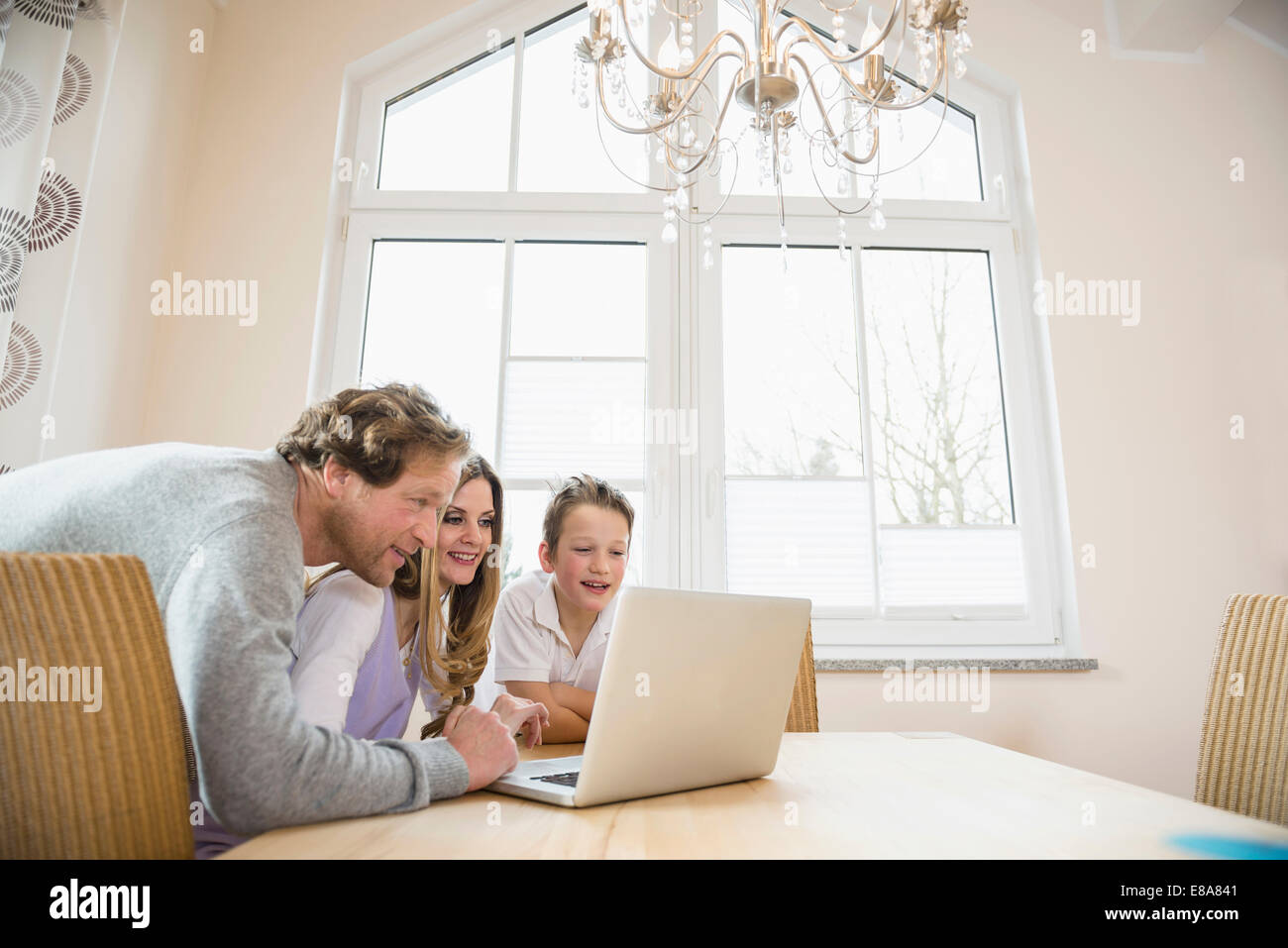 Father son using computers hi-res stock photography and images - Alamy