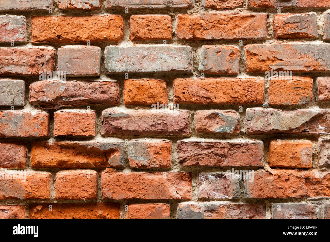 Stretcher bond brickwork hi-res stock photography and images - Alamy