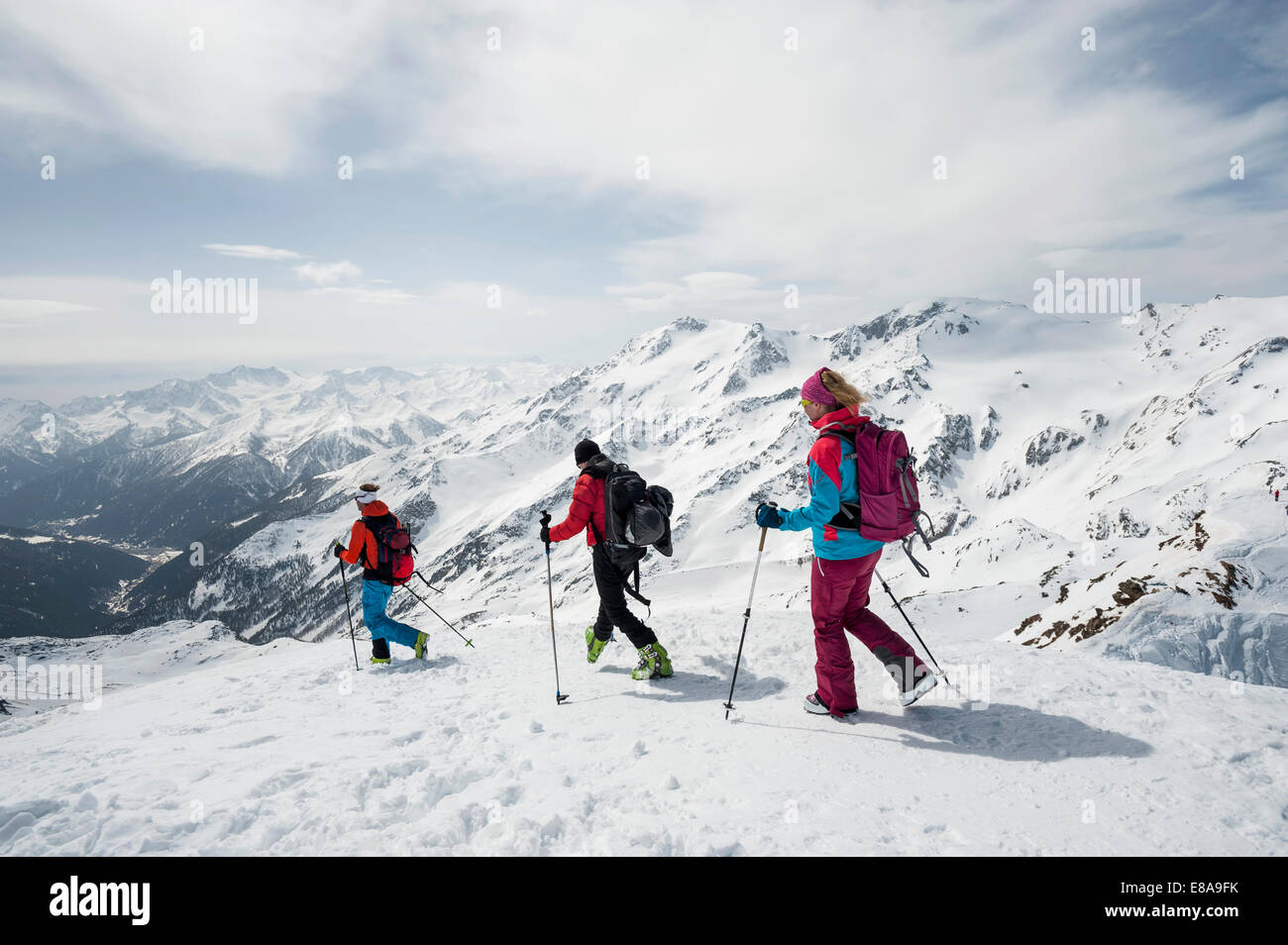 Mountain landscape skiing tour cross-country Stock Photo - Alamy