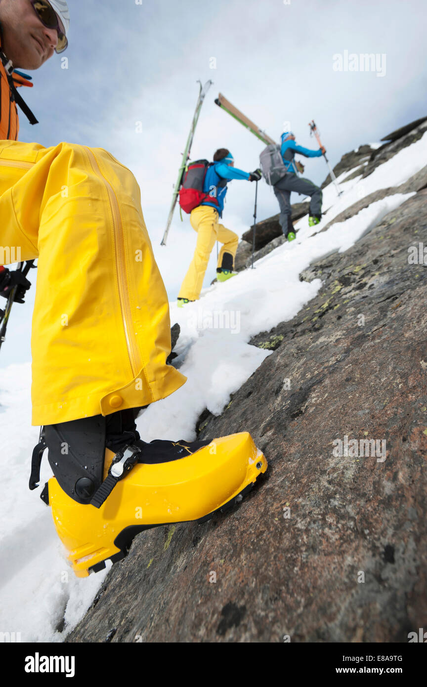 Cross country skiing group three people hi-res stock photography and ...