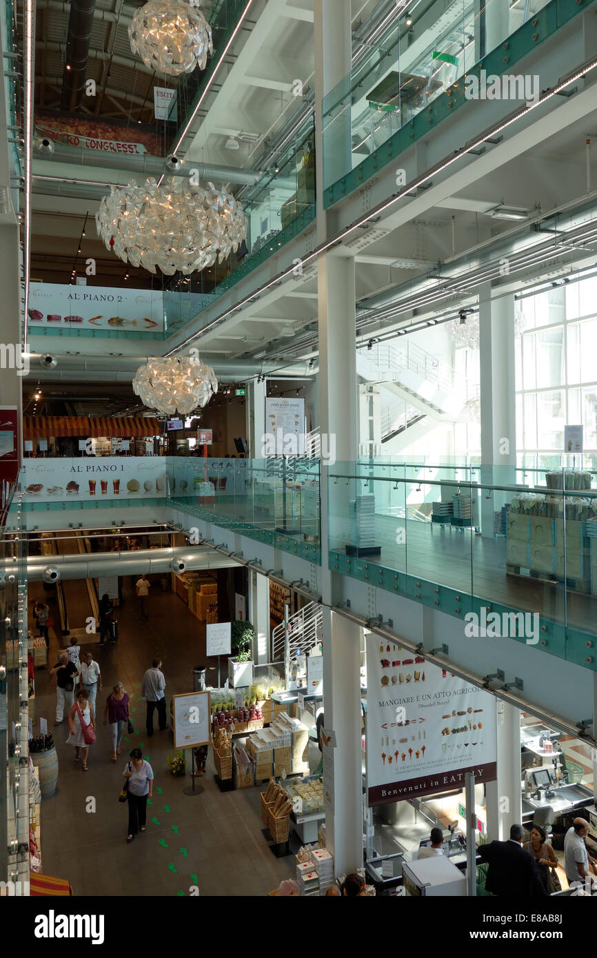Eataly rome hi-res stock photography and images - Alamy