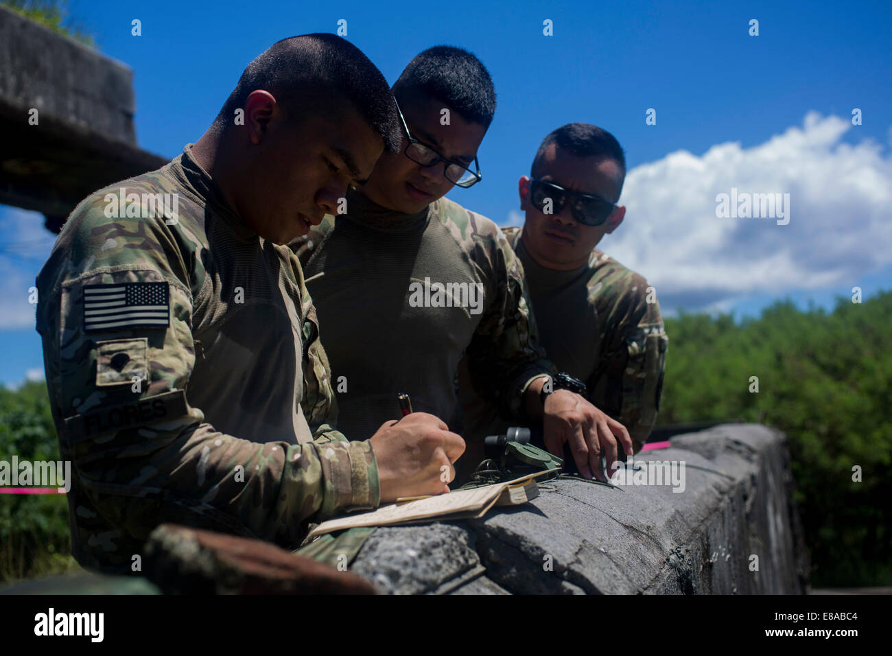 U.S. Soldiers with Alpha Company, 1st Battalion, 294th Infantry ...