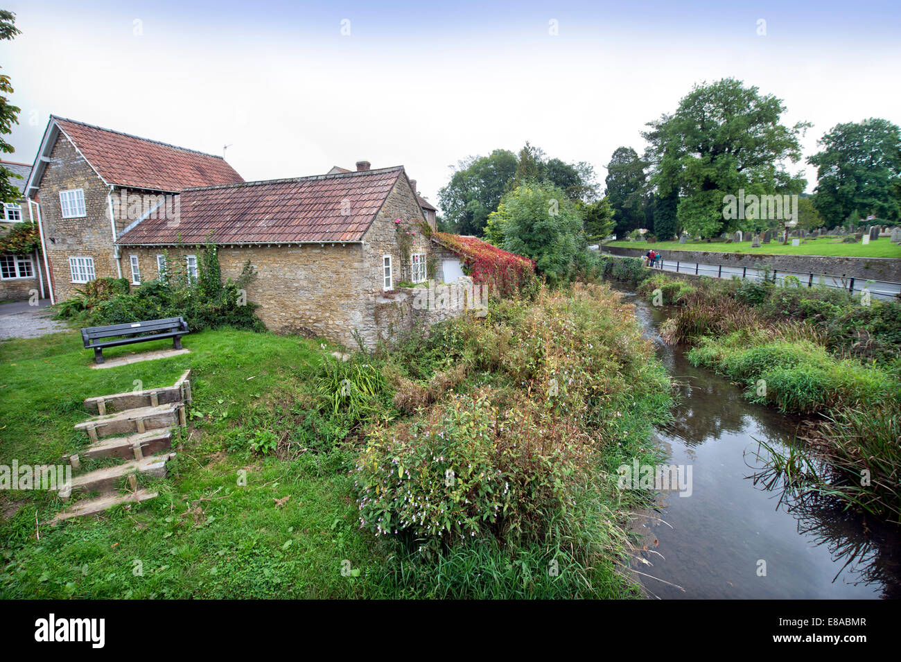 The River Brue running through the Somerset village of Bruton UK Stock ...