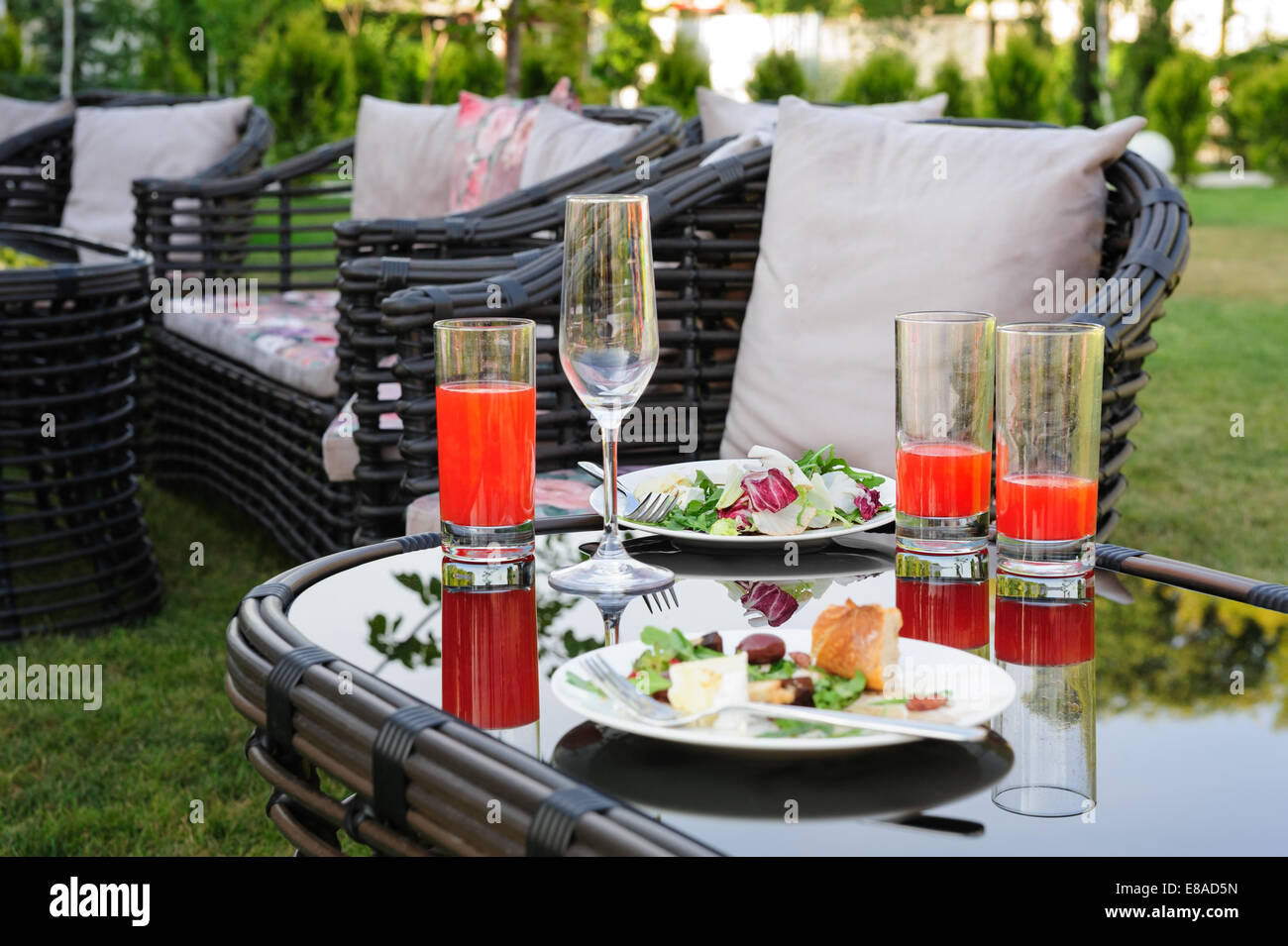 Leftover food after party hi-res stock photography and images - Alamy