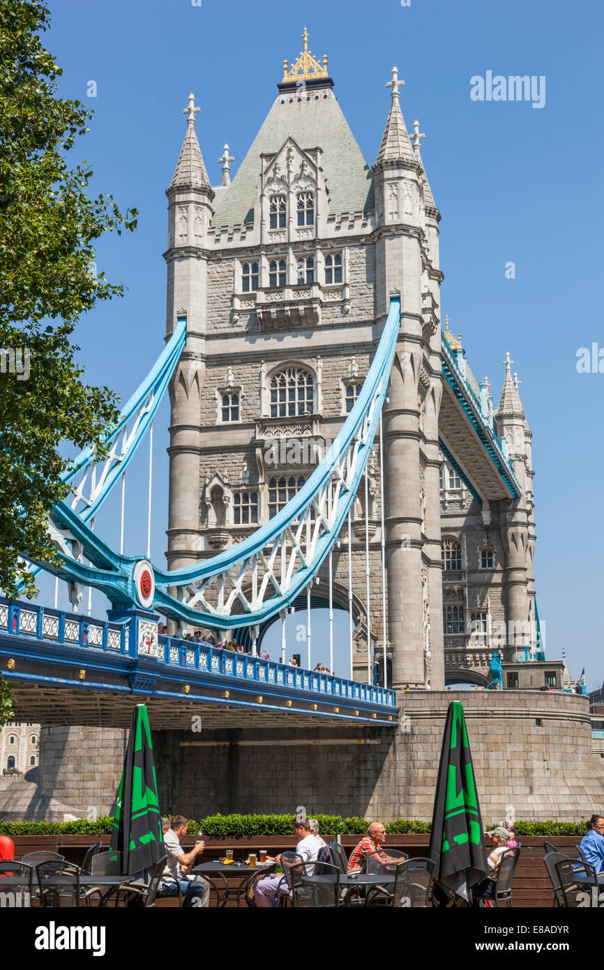 England, London, Tower Bridge and Bar Scene Stock Photo - Alamy