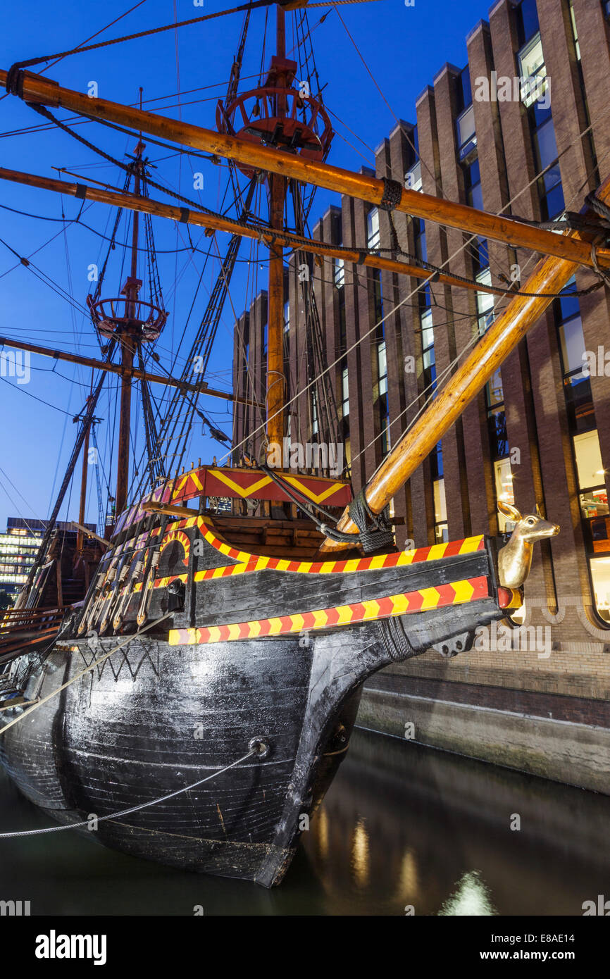 Golden hinde hi-res stock photography and images - Alamy