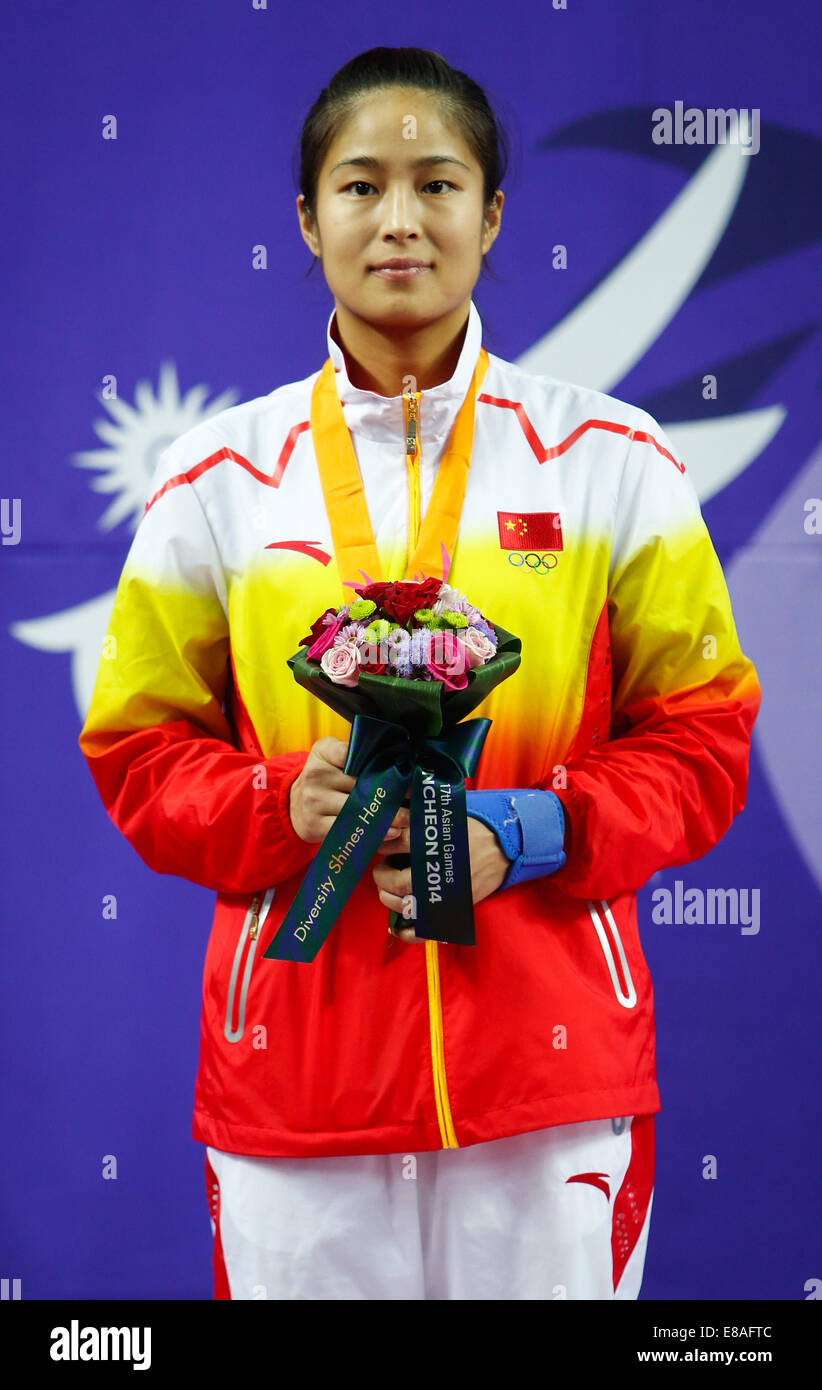 Incheon, South Korea. 3rd Oct, 2014. Silver medalist Tang Lingling of ...