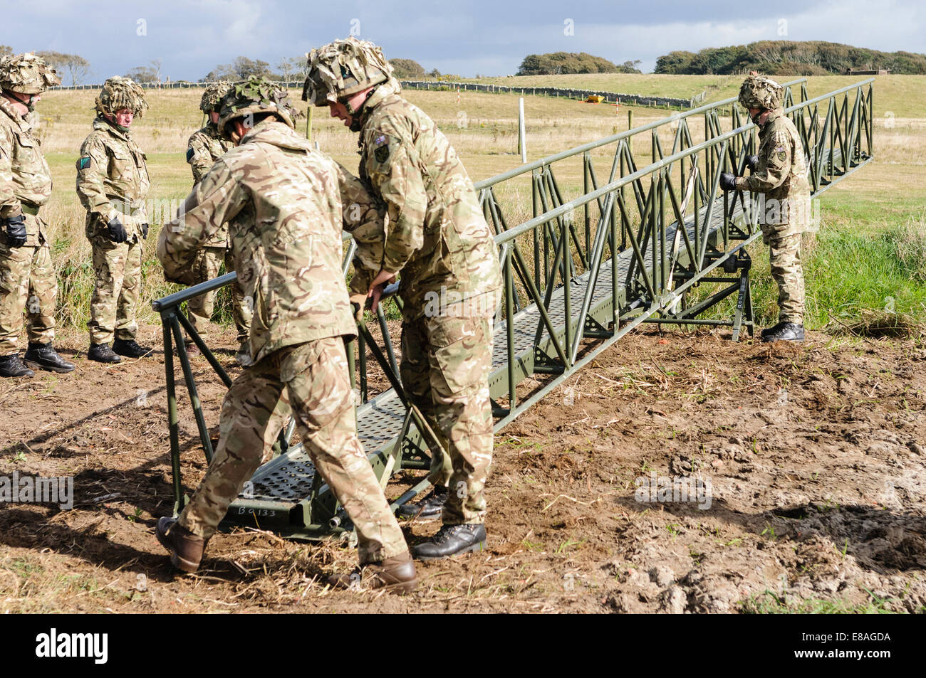 RIR soldiers build a bridge to span a 10m gap in under 2 minutes Stock ...