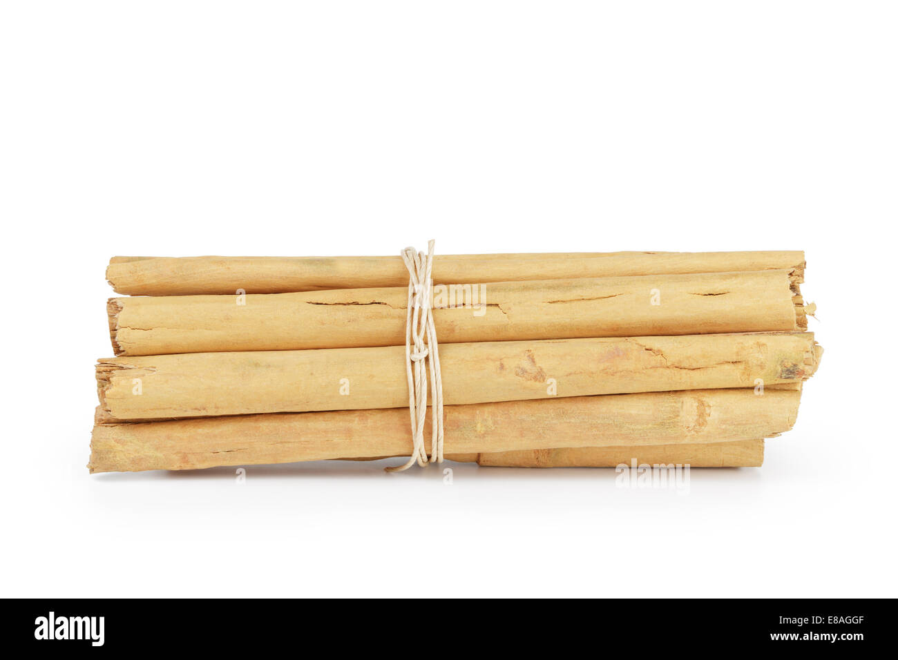 true ceylon cinnamon sticks tied with twine, isolated on white Stock ...