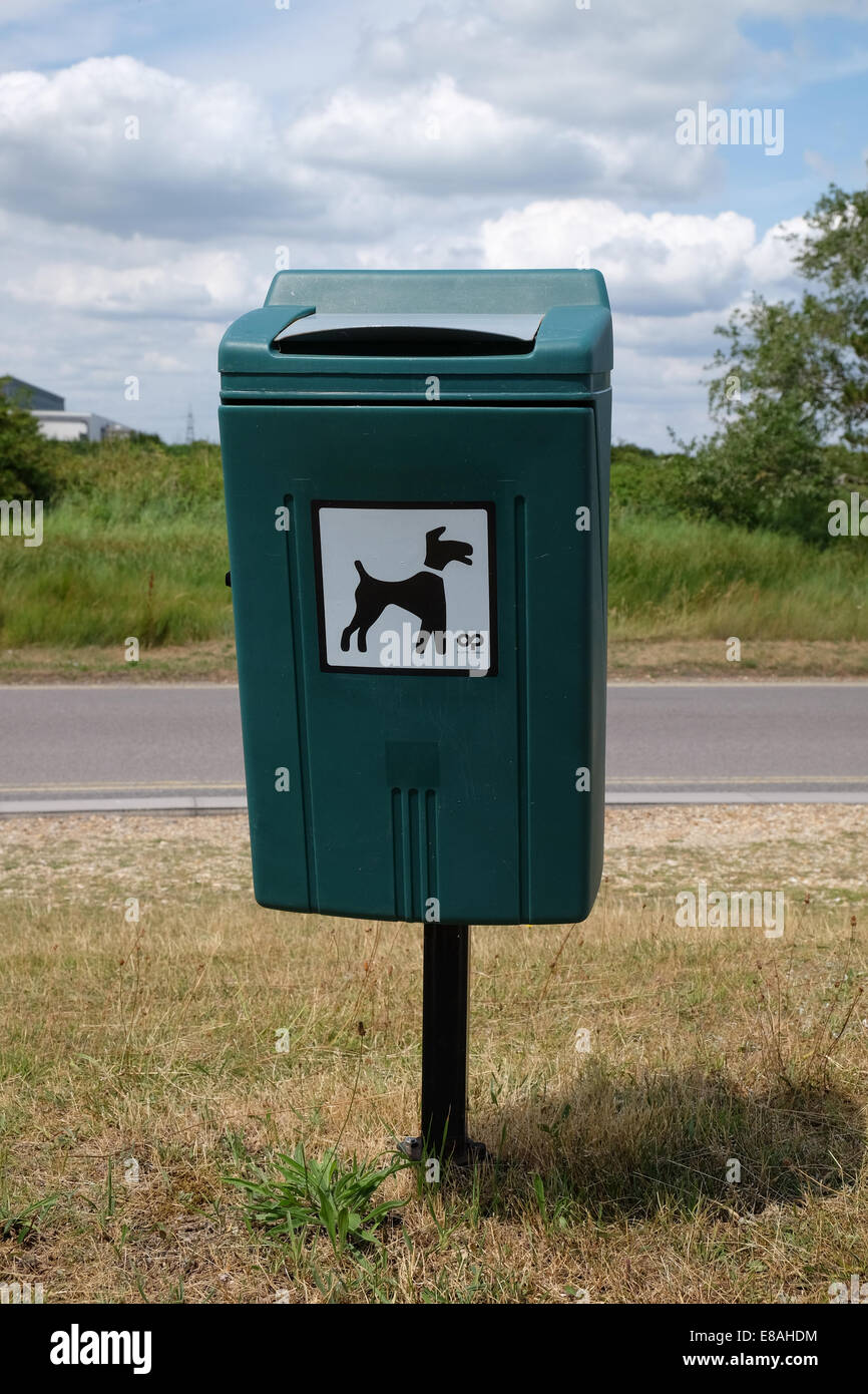 Dog litter hi-res stock photography and images - Alamy