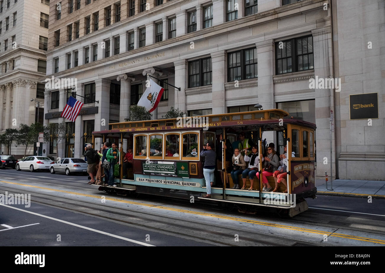 Car merchants hi-res stock photography and images - Alamy