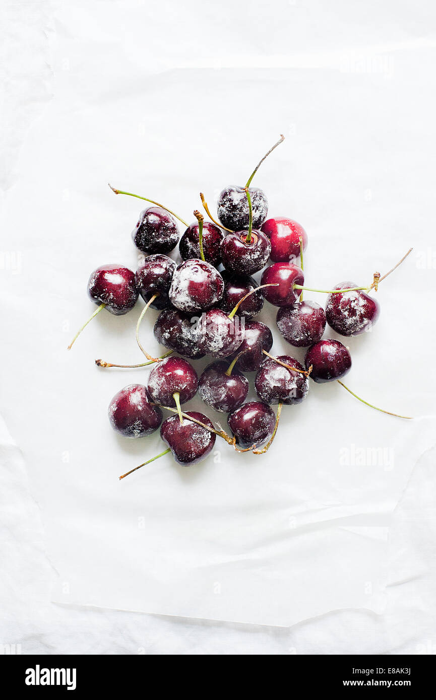 Fresh cherries hi-res stock photography and images - Alamy